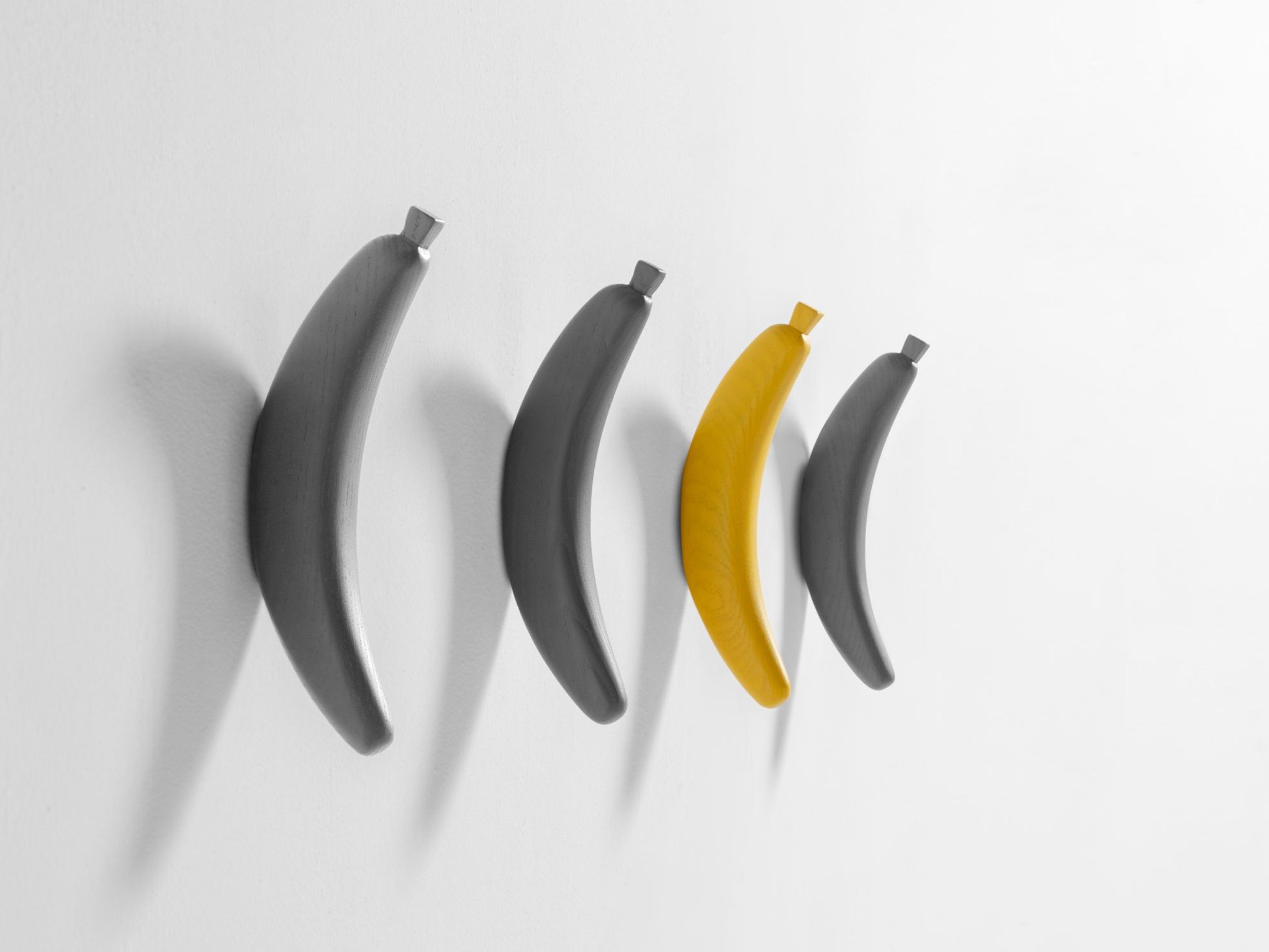 MONKEY | Wall-mounted coat rack By BD Barcelona Design design Jaime Hayon