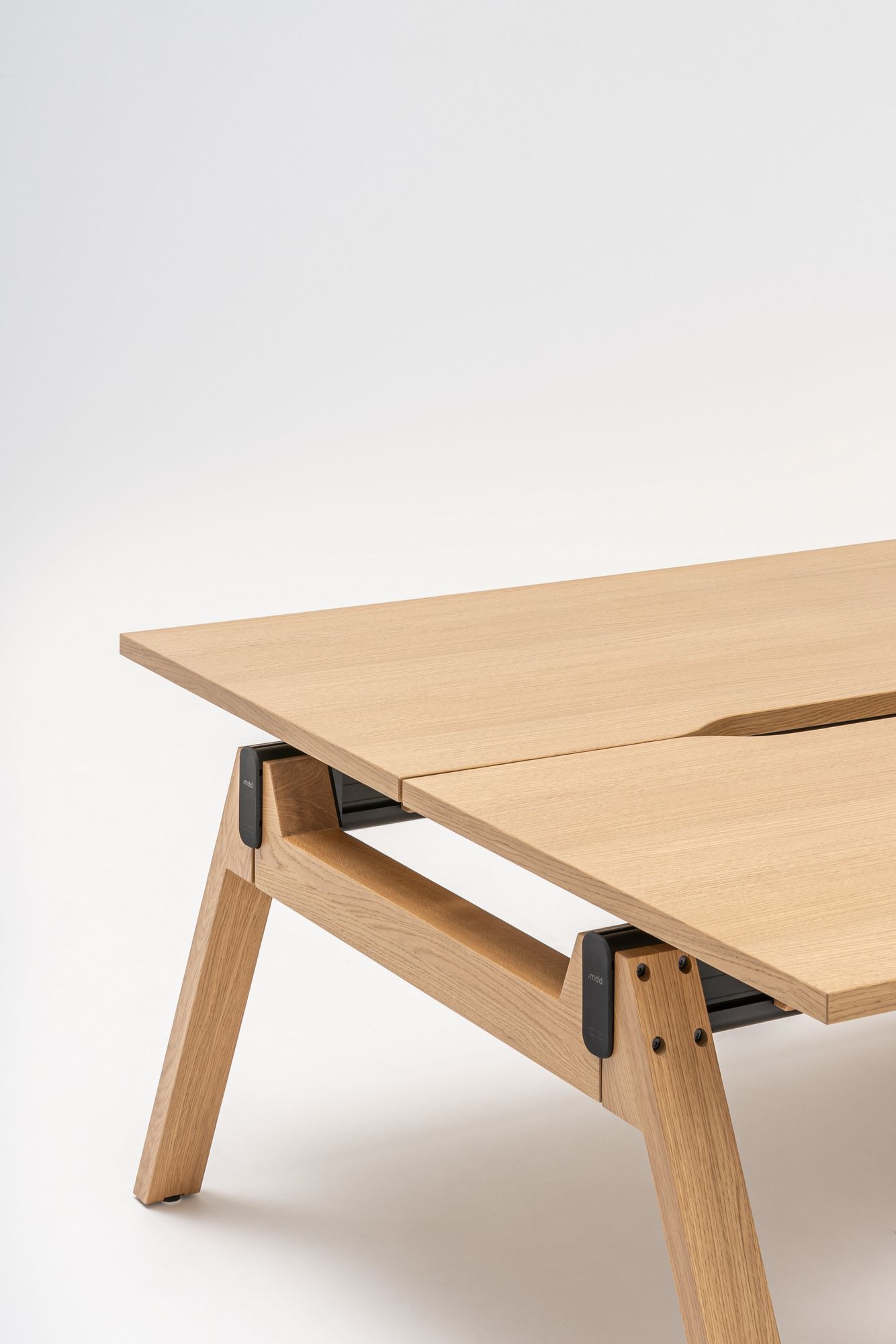 VIGA Rectangular sectional multiple wooden office desk By MDD | design ...