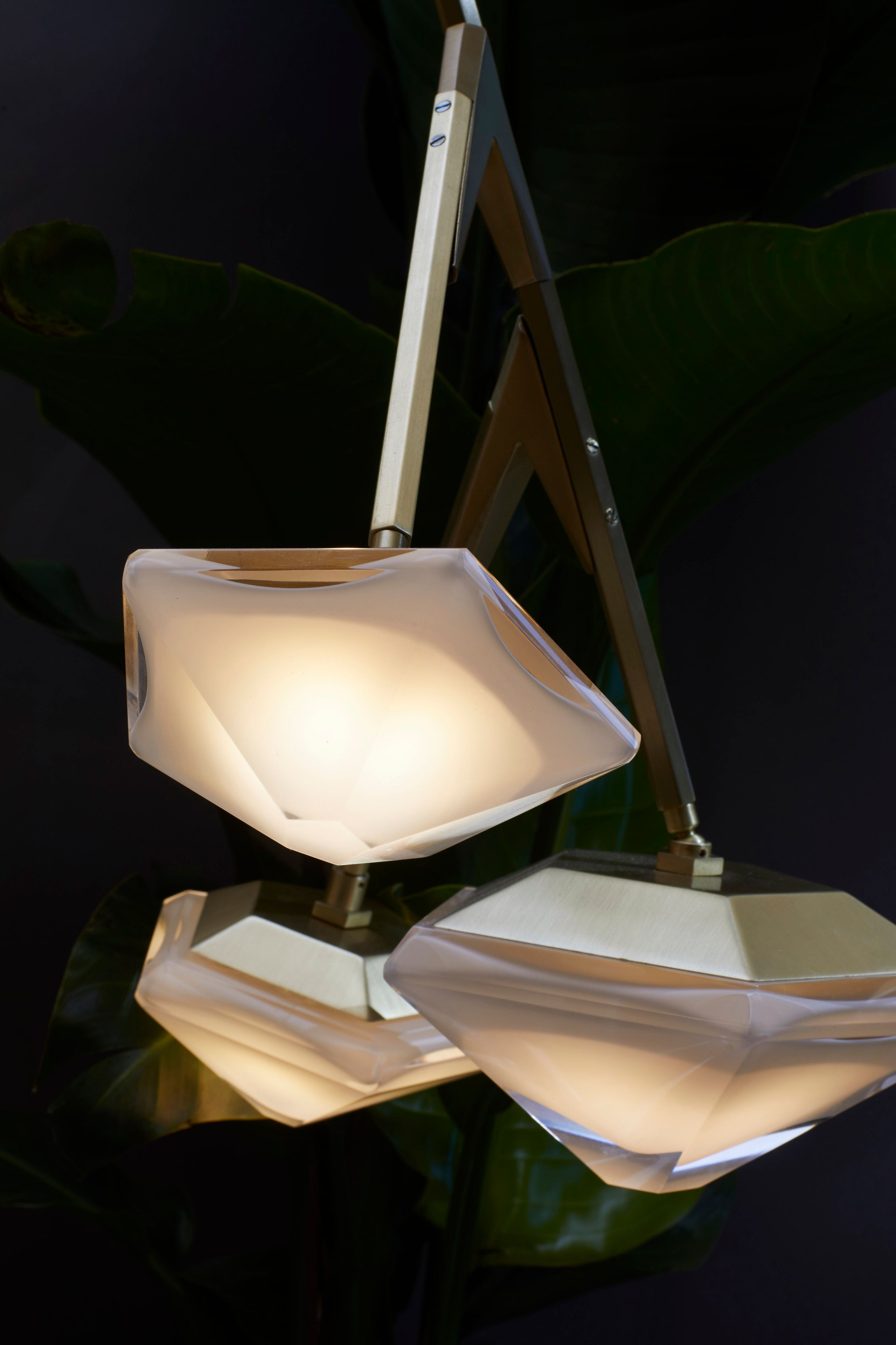 MYRIAD LONG pendant lamp By GABRIEL SCOTT