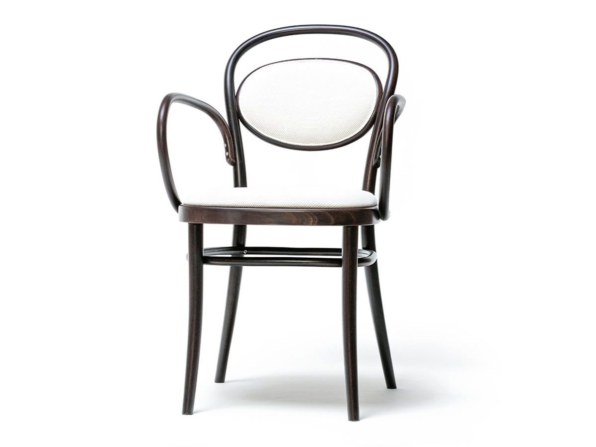 N° 20 | Chair with armrests By TON