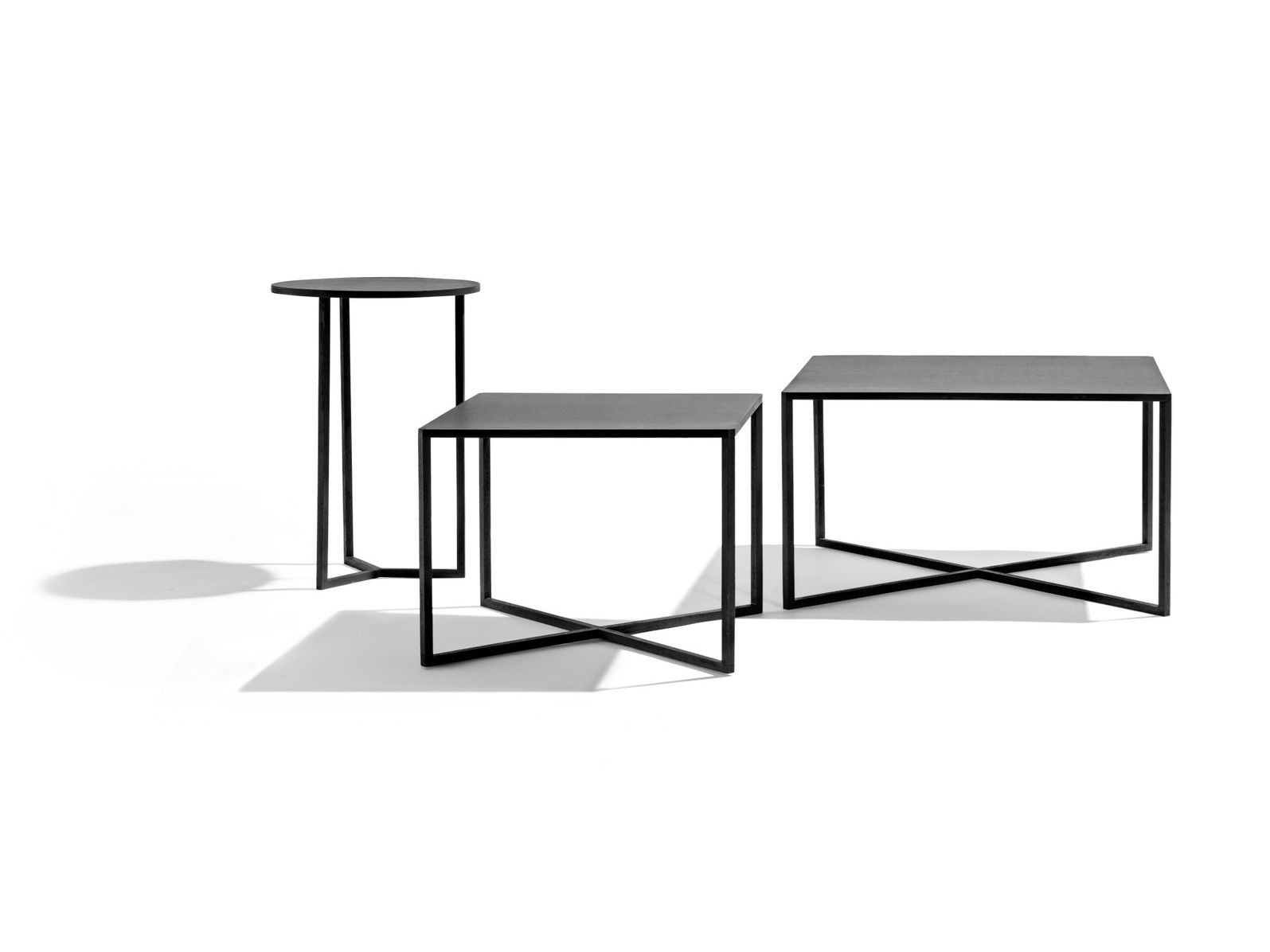 NATAL ALU X | High side table Round powder coated aluminium high side ...