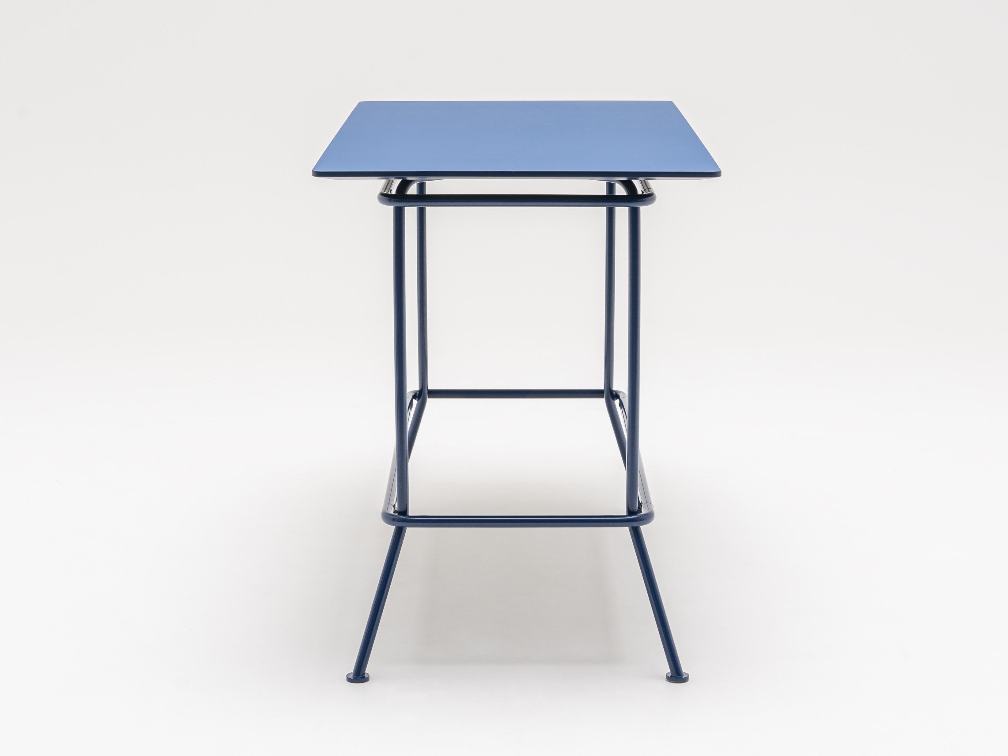 NEW SCHOOL Rectangular metal high table By MDD