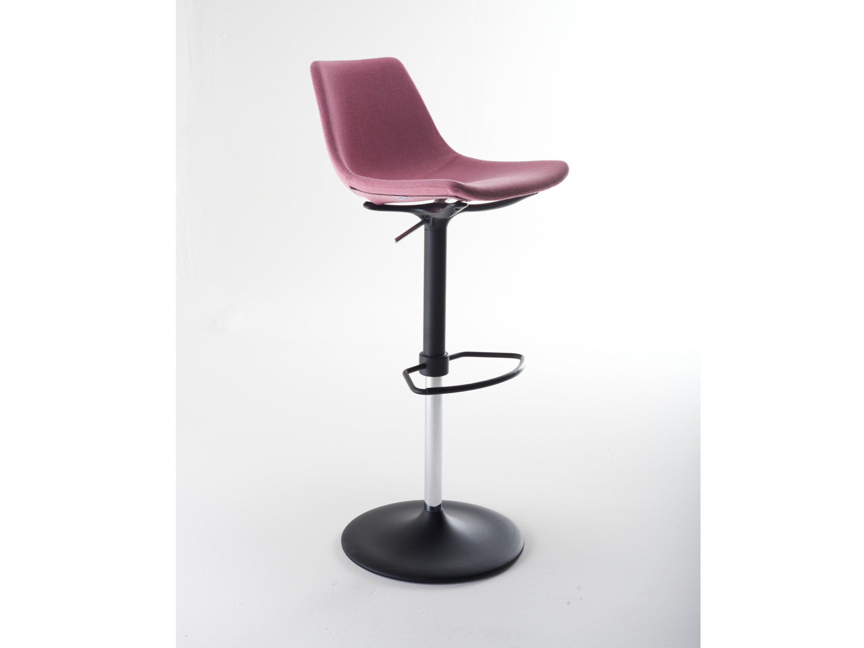 NITA SG | Fabric stool Swivel fabric stool height-adjustable By SOFTLINE 1979 | design EDIT