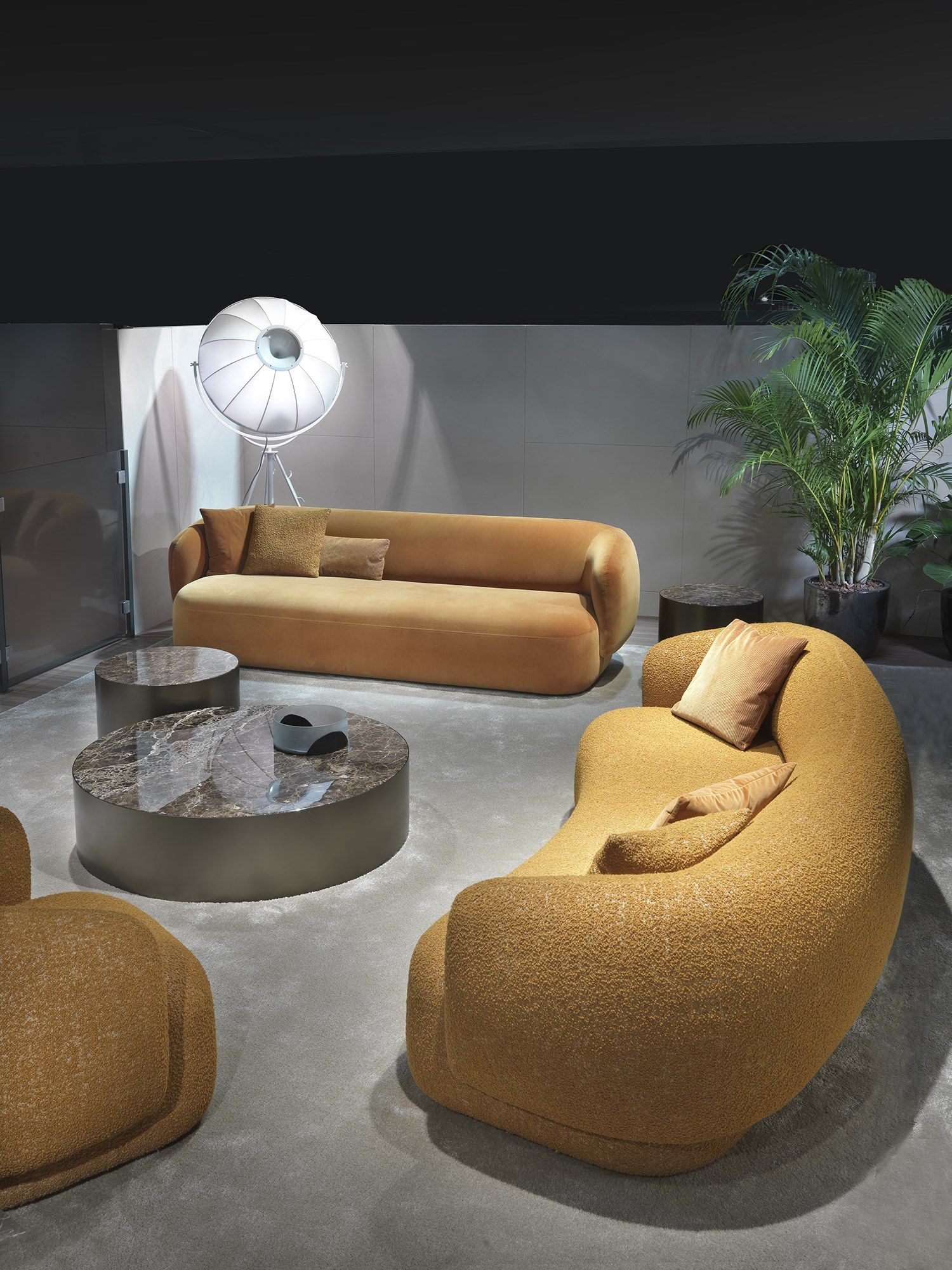 NOAH 3 seater sofa By Marelli | design Luca Erba
