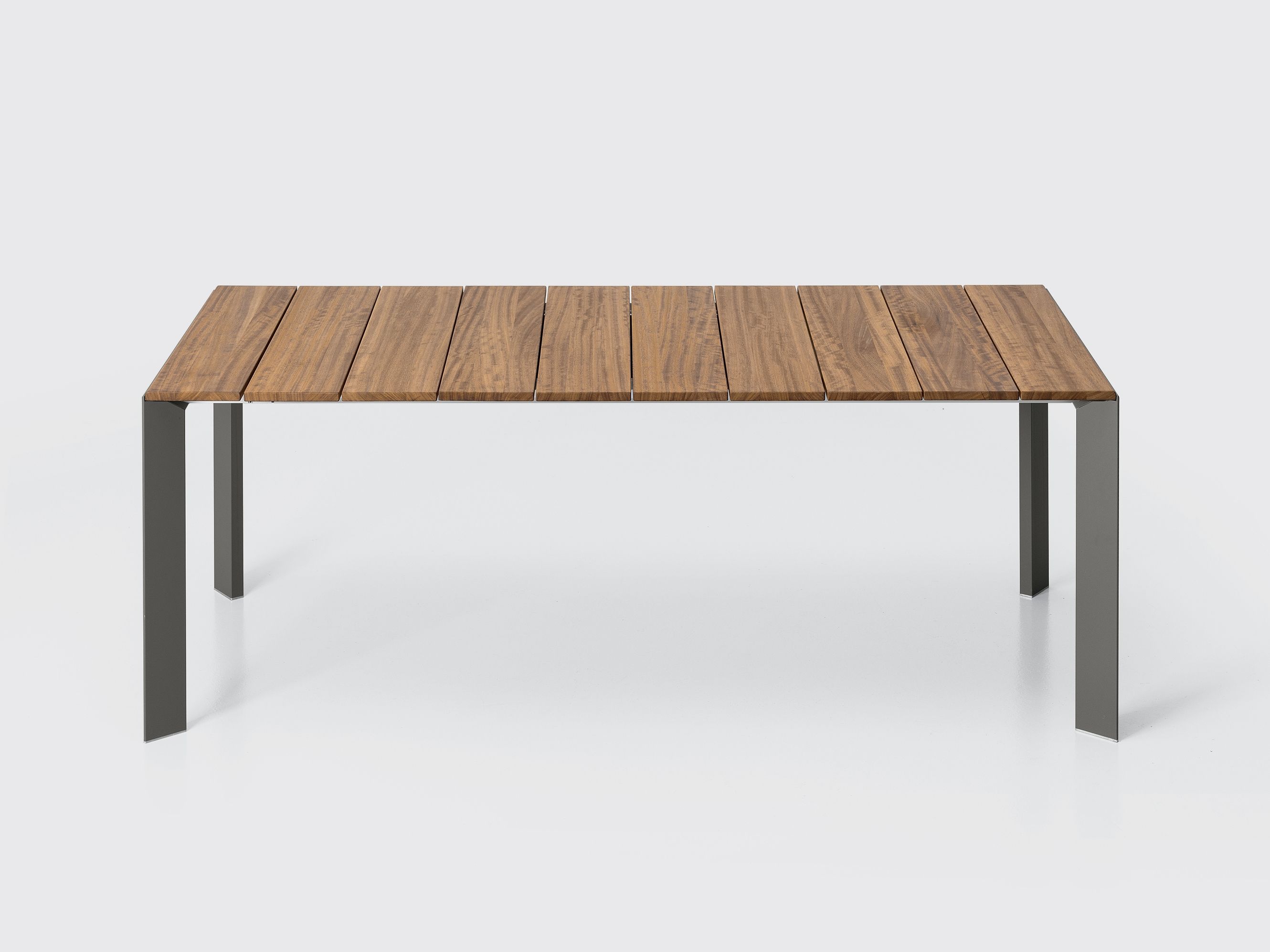 NORI | Teak table By Kristalia design Bartoli Design