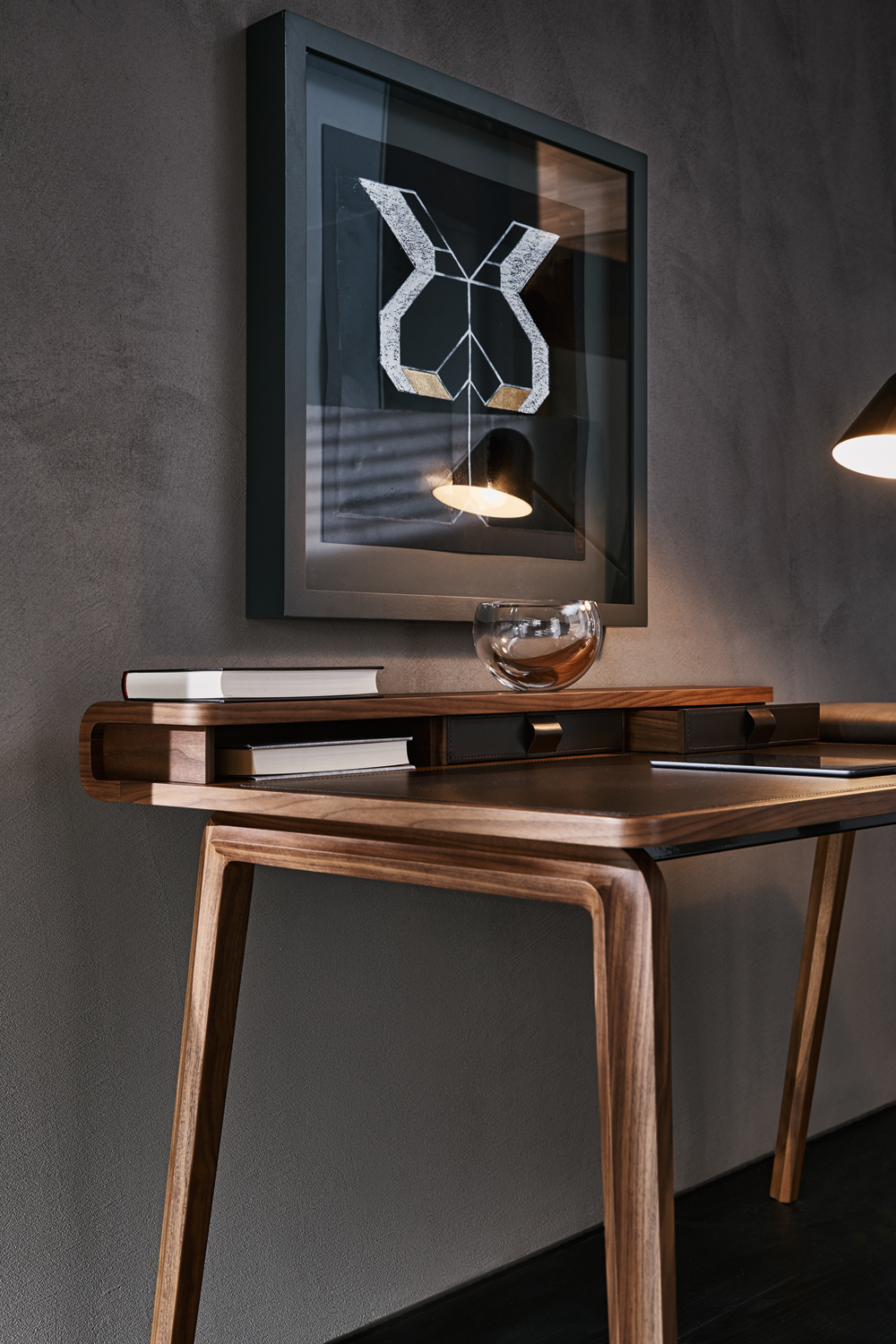 NOTE Writing desk By Molteni & C. | design Matteo Nunziati