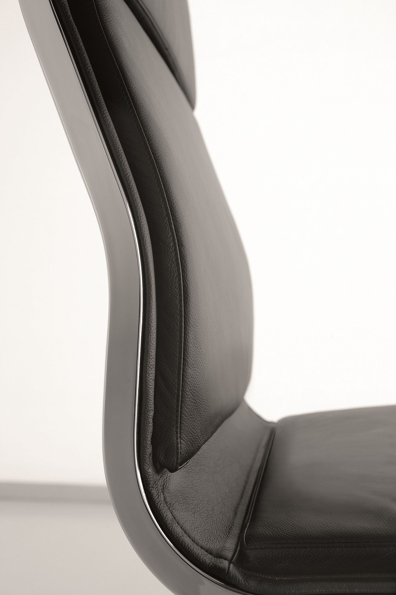NULITE | Executive chair Nulite Collection By Luxy