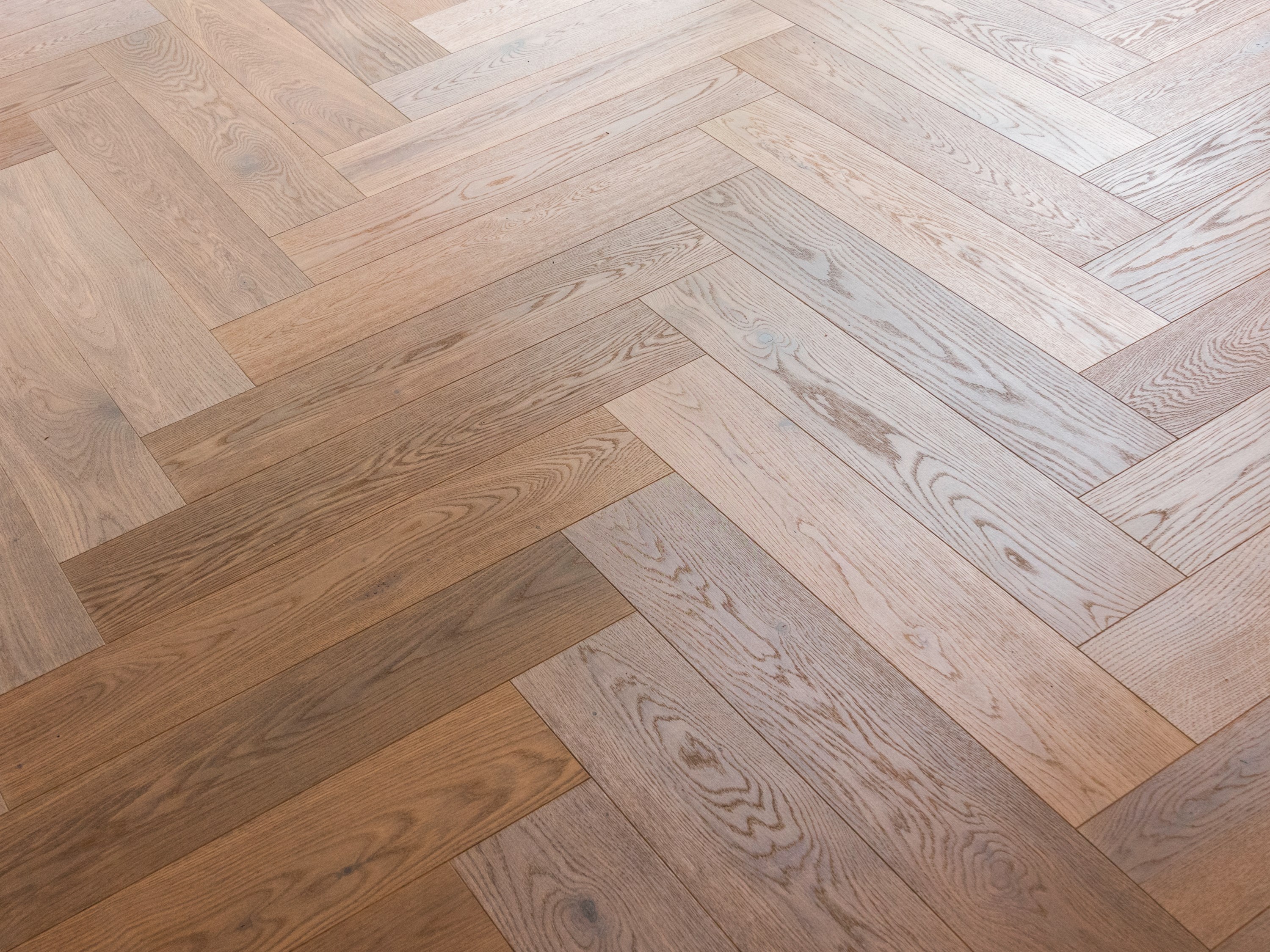 Oak flooring OAK VULCANO MEDIUM 90° - WHITE OIL Basic Eiche Collection ...