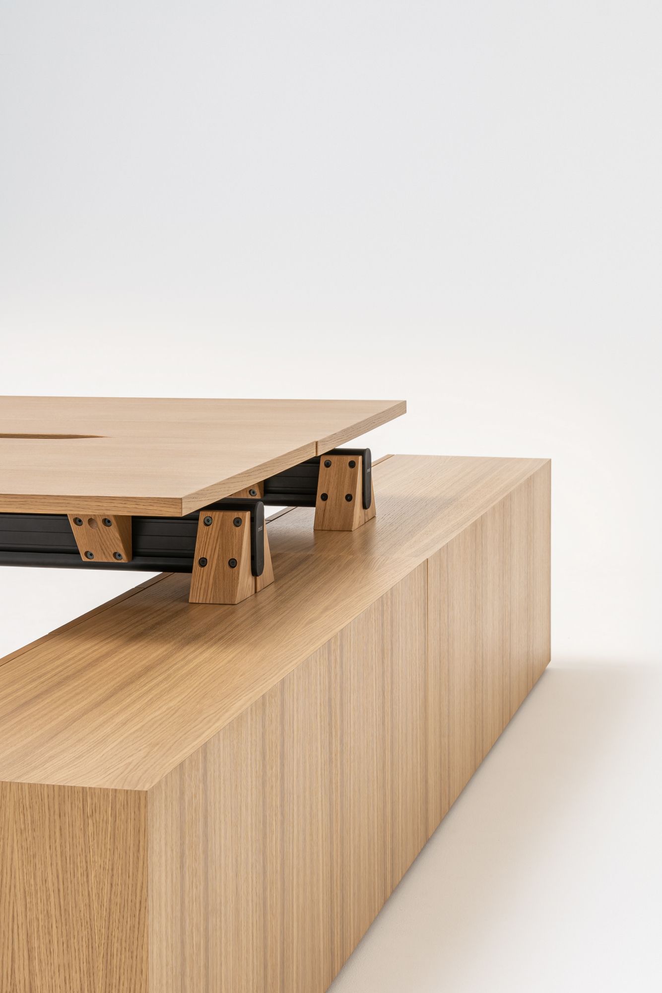 VIGA Sectional multiple wooden office desk with shelves By MDD | design YONOH