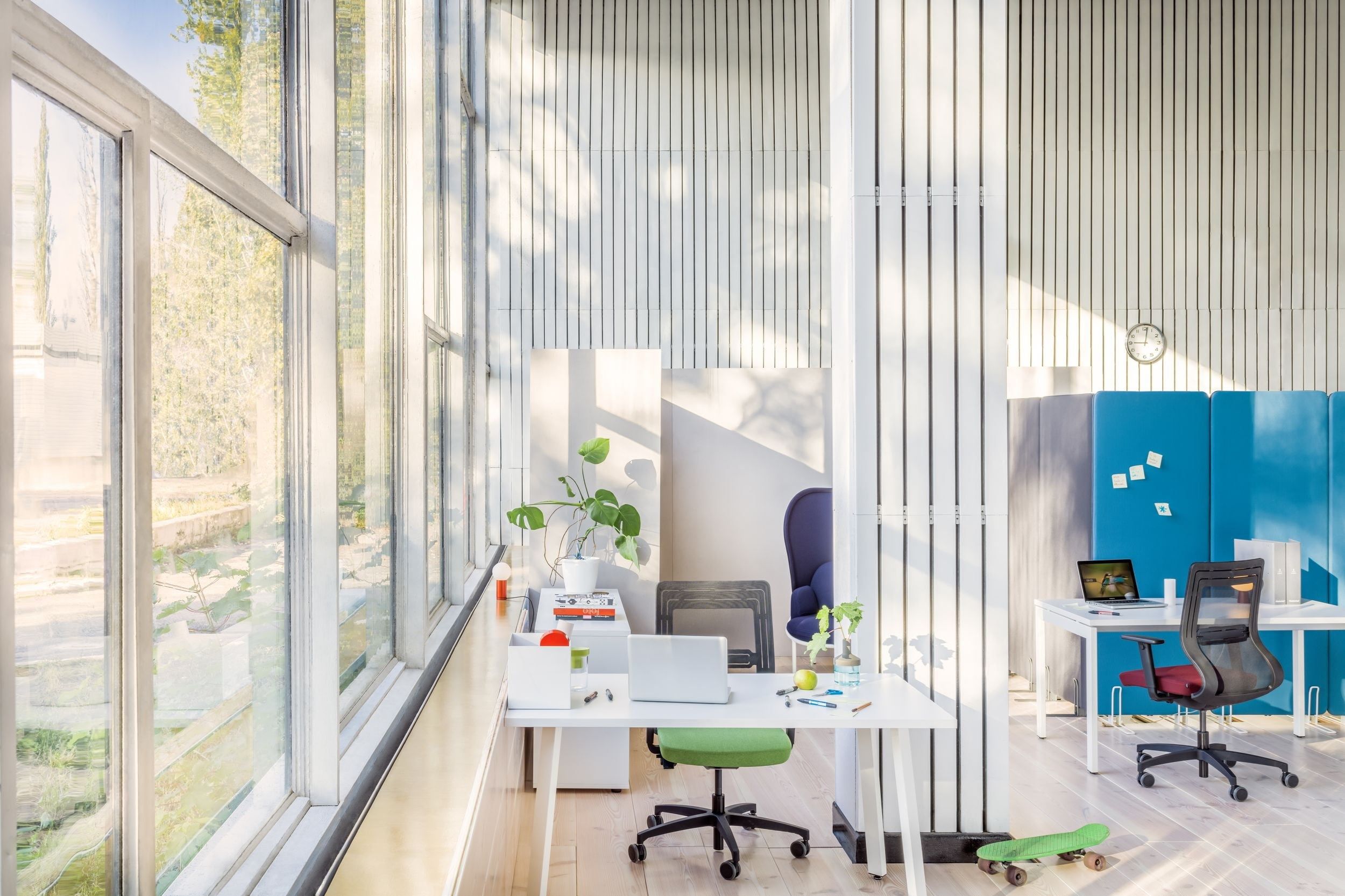 OGI_A | Office desk Ogi Collection By MDD