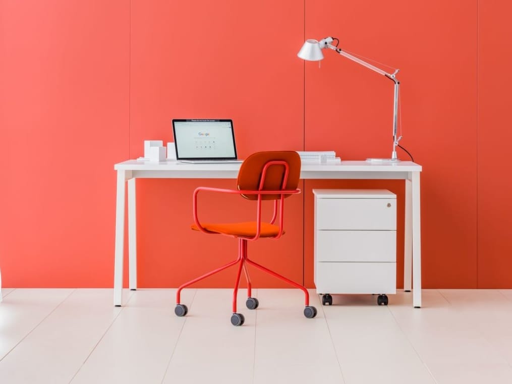 Rectangular melamine-faced chipboard workstation desk OGI_M | Office desk Ogi Collection By MDD