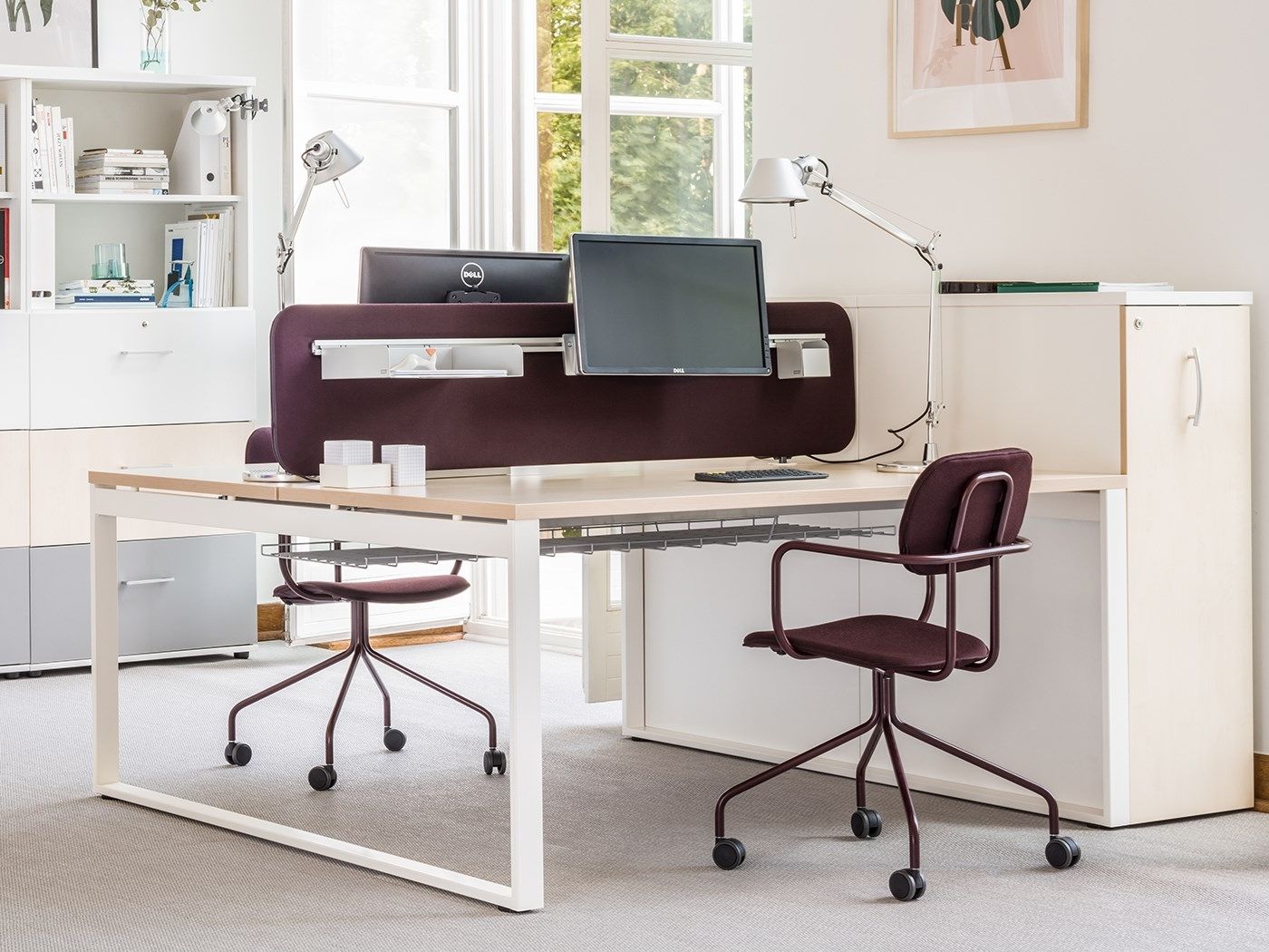 OGI_Q | Office workstation Ogi Collection By MDD