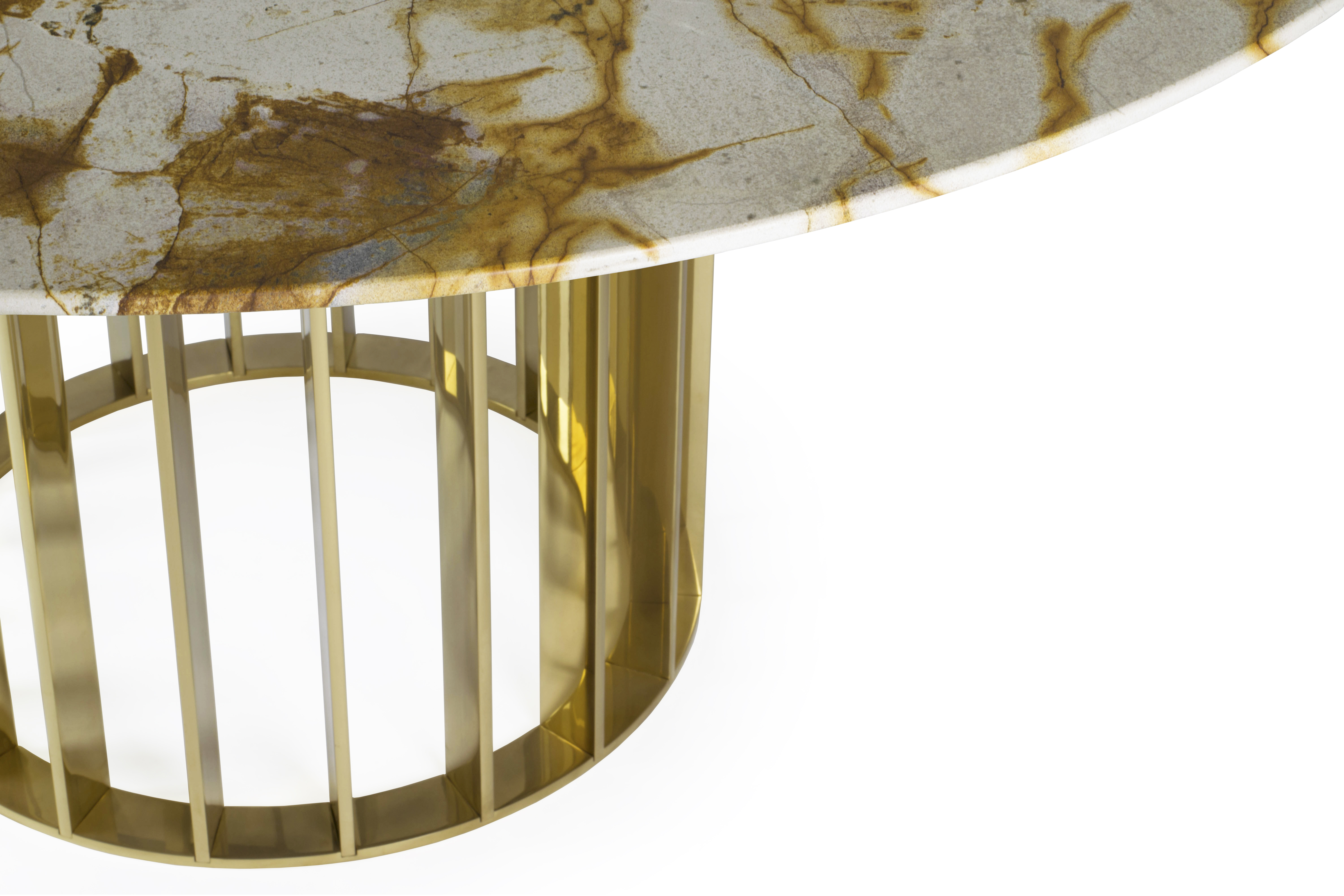 ORBITER SPIDERMAN | Dining table By OIA Design