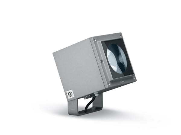 IPRO | Outdoor floodlight iPro Collection By iGuzzini