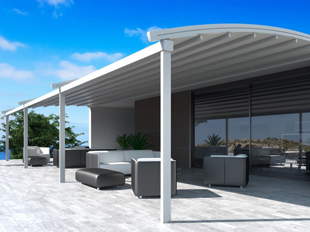 Pergola curva motorizzata con sistema autoportante PERGOTUNNEL ...