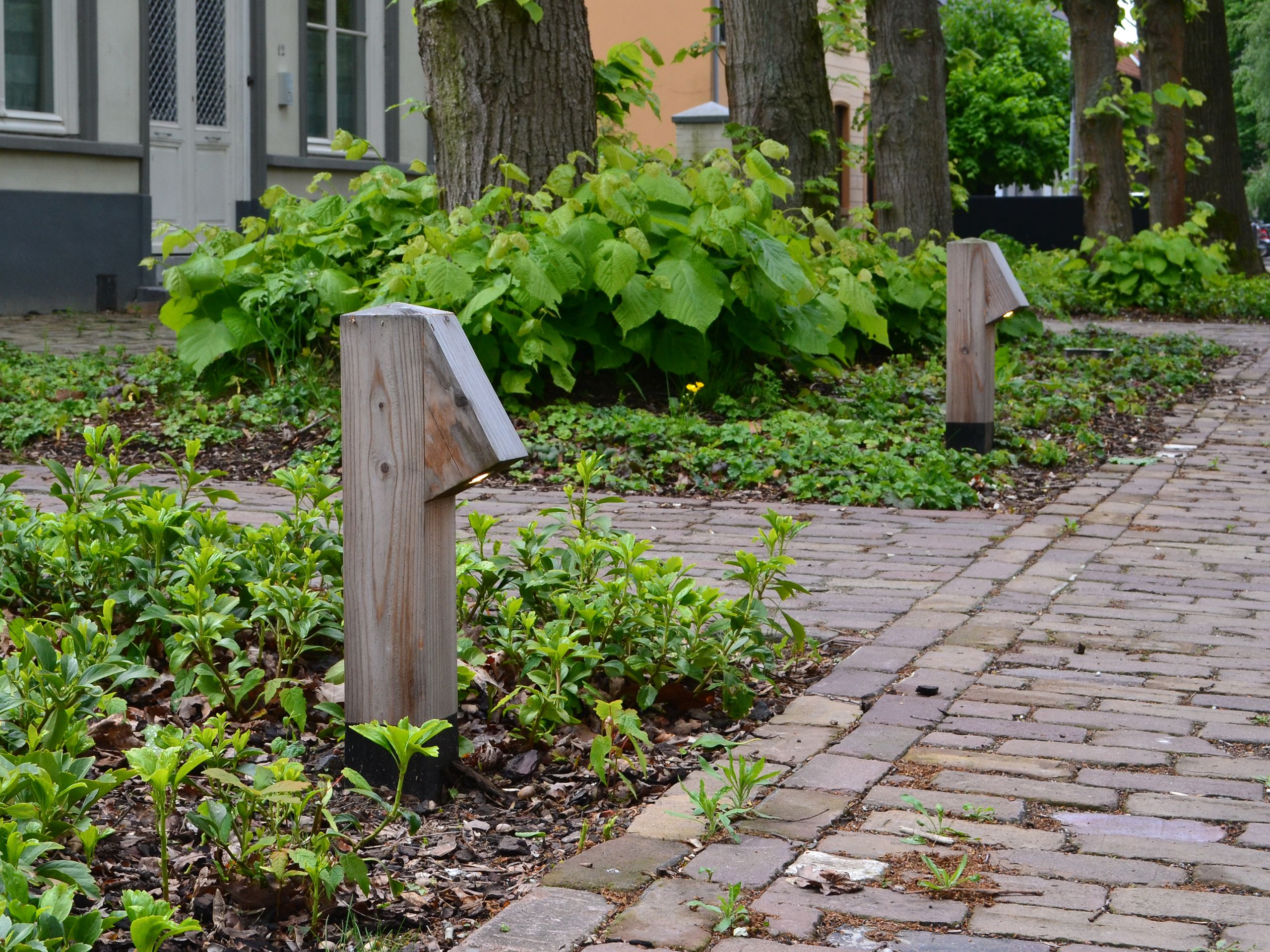 PERI Bollard light By Timberlab