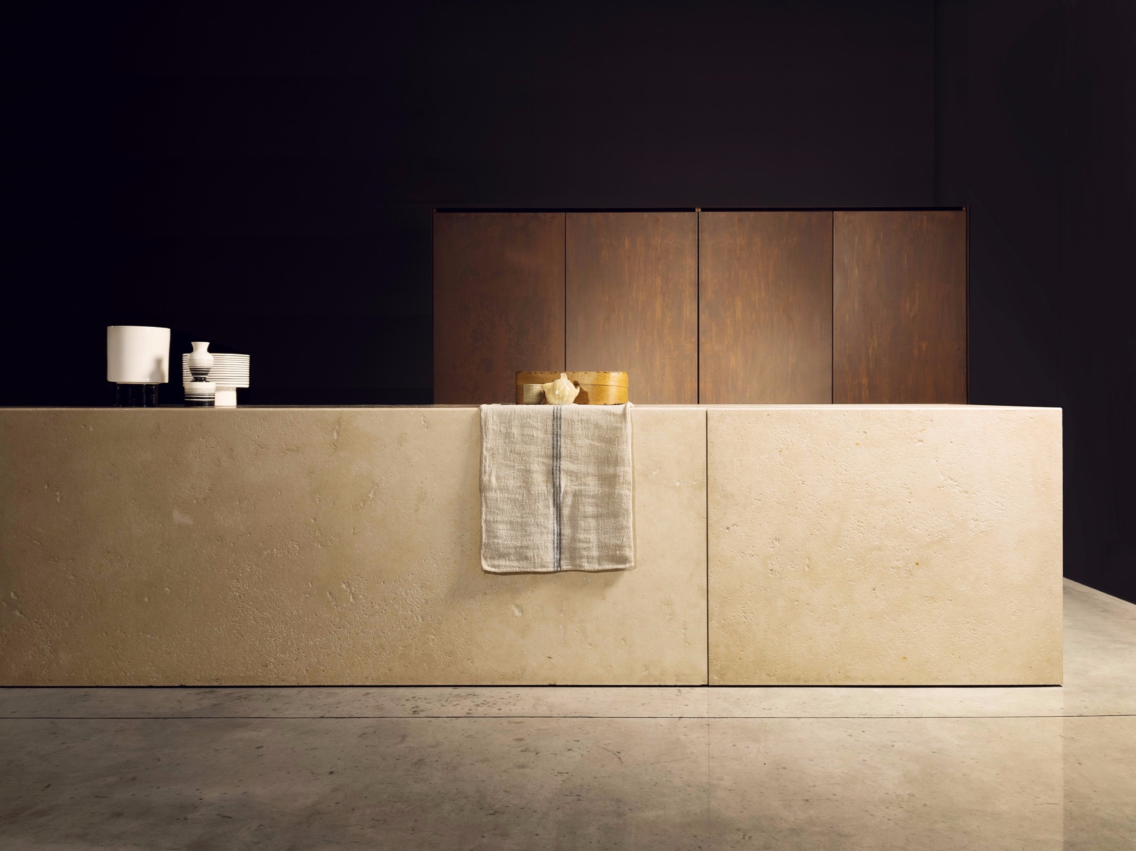 Hideaway kitchen with island PETRA By TM Italia Cucine design Gianluca ...