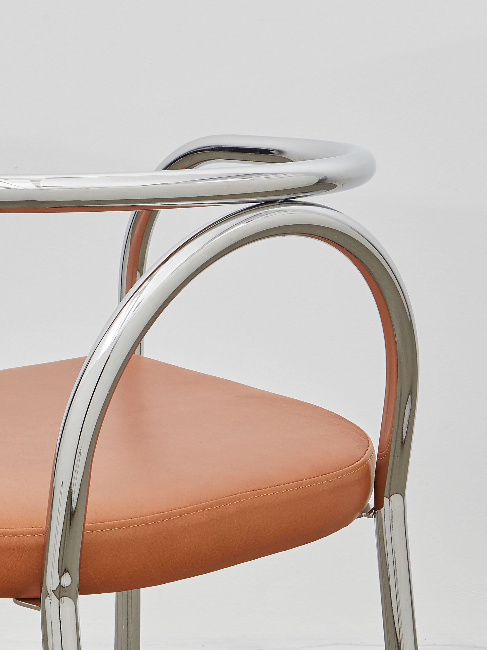 PH CHAIR | Leather chair By PH Furniture & Pianos design Poul Henningsen