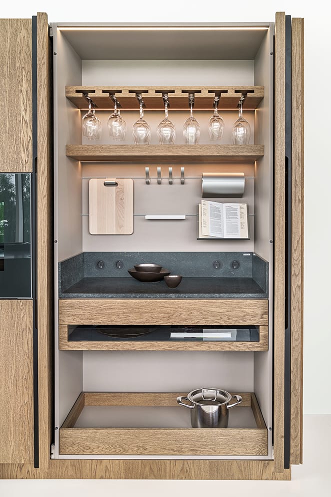 PHANTOM Kitchen with island By Zajc | design Patryk Zajc