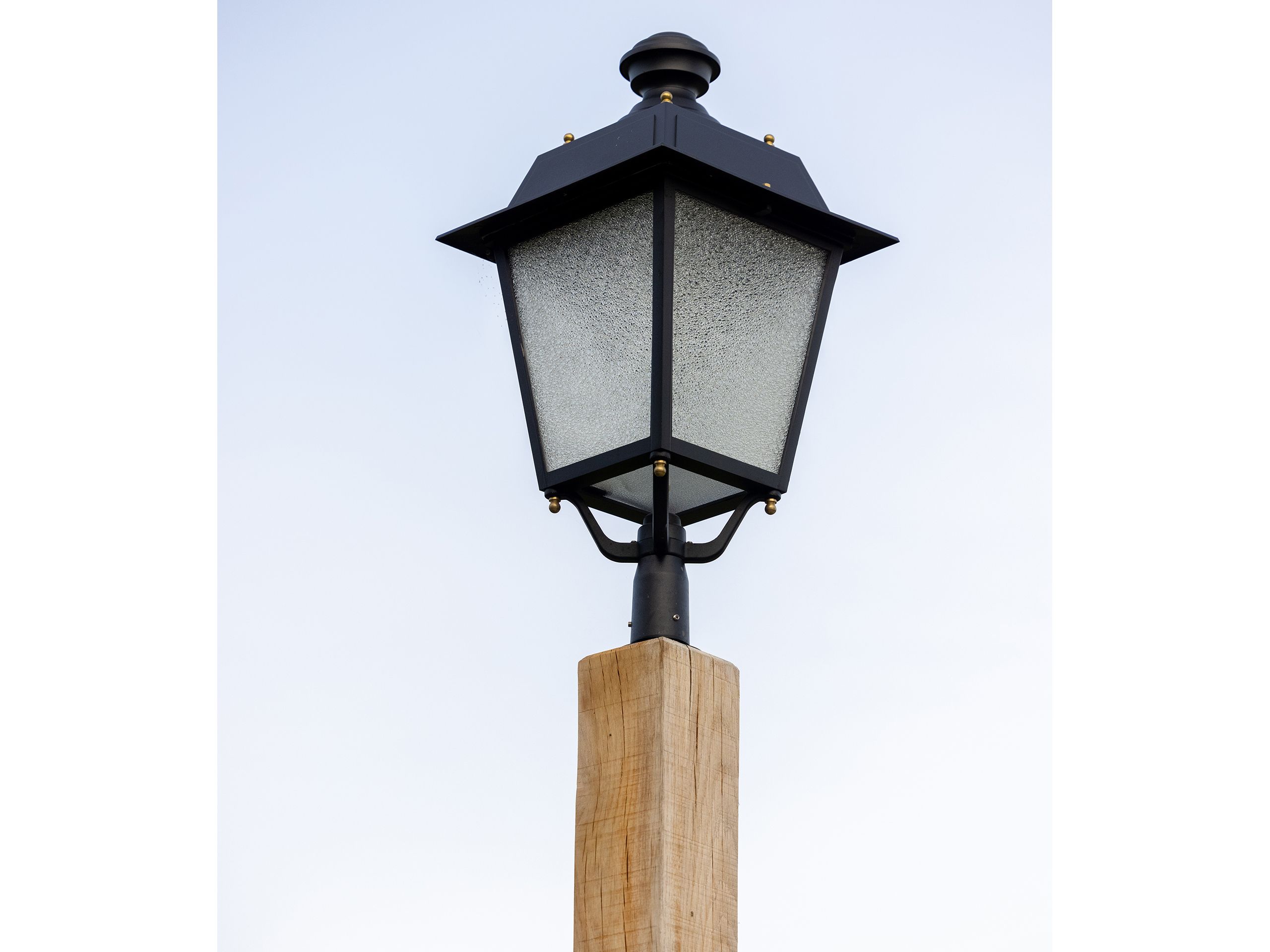 PILA Street lamp By Timberlab