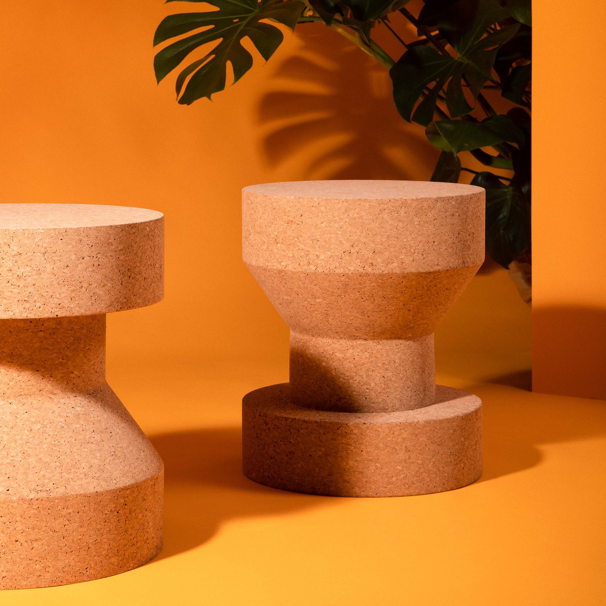 Cork stool / coffee table PIRUETA By Galula design Mendes Macedo