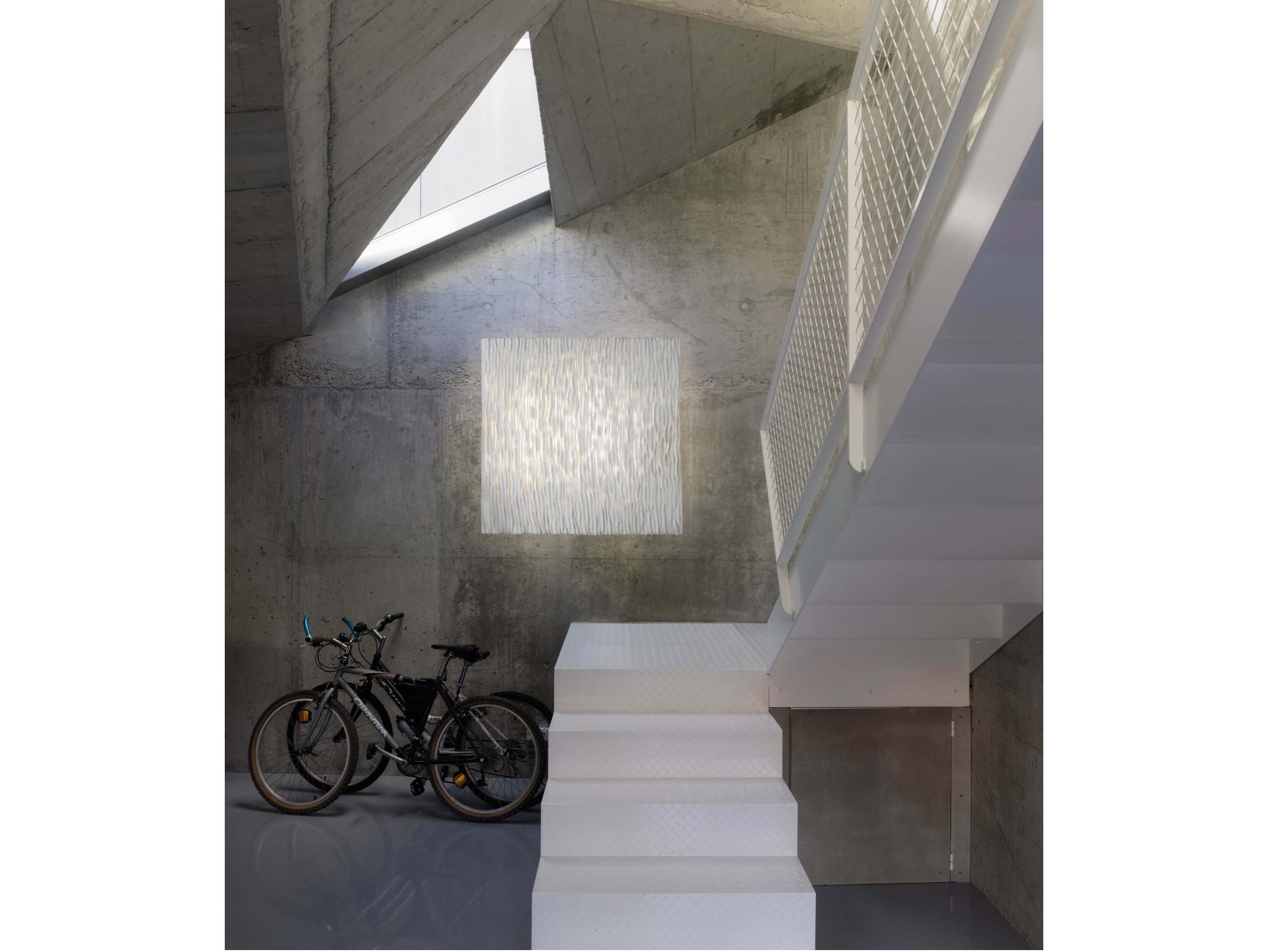PLANUM | LED wall light LED stainless steel wall light By a-emotional ...
