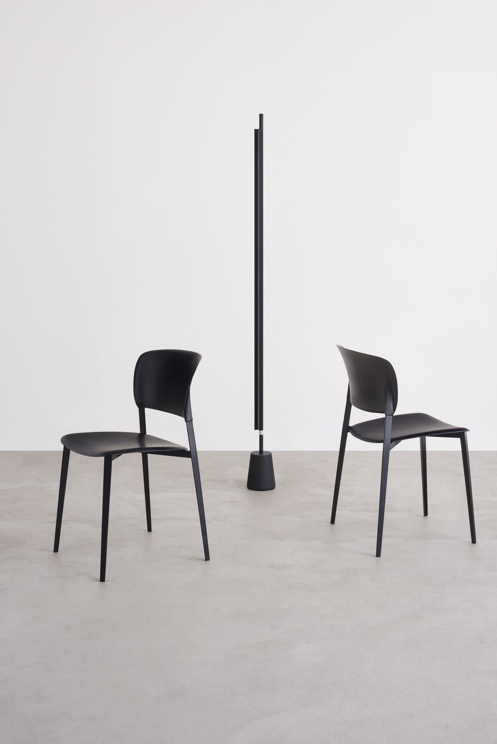 PLY | Stackable chair Ply Collection By Desalto design Claudio Dondoli ...