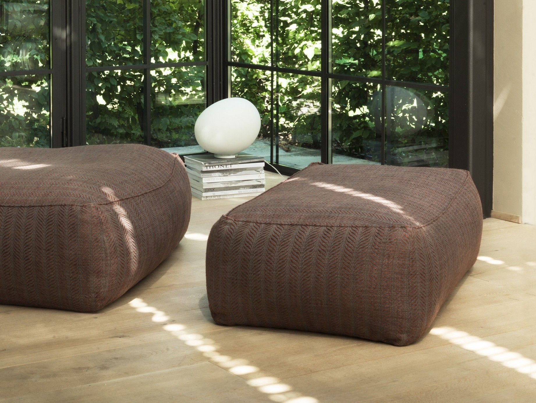 ZOE MORE | Pouf Zoe More Collection By Verzelloni design Lievore ...