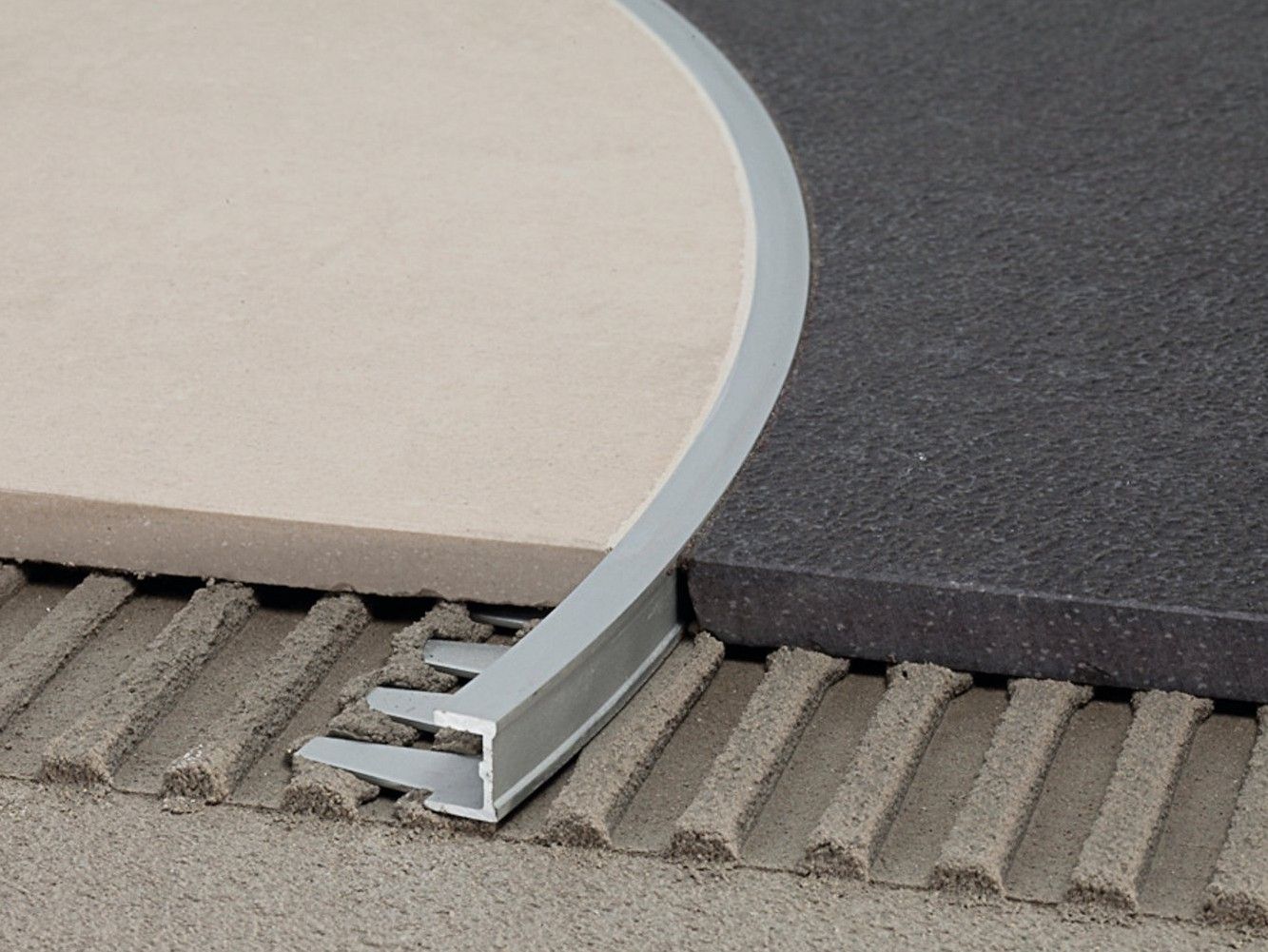 PROFLEX LINE Profilé de finition pour sol en métal By PROFILPAS