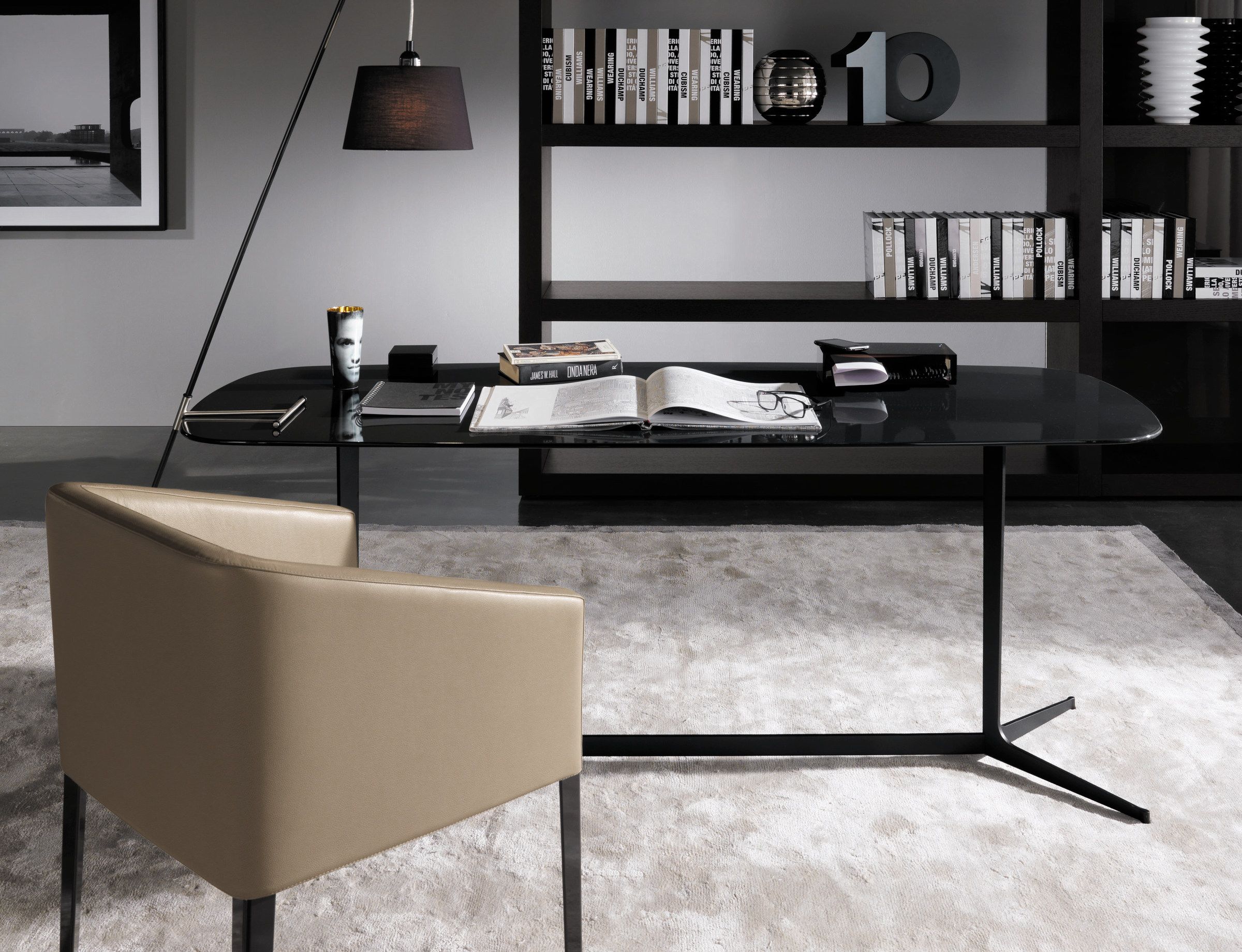 CLYFFORD CONSOLLE Secretary desk By Minotti | design Rodolfo Dordoni