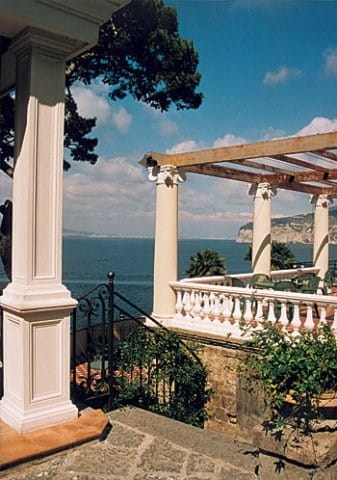 Column By Maresca Prefabbricati