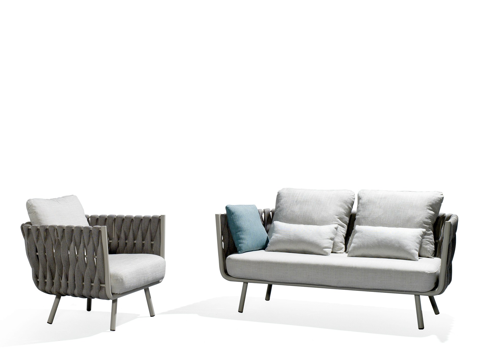 TOSCA 2 seater sofa By TRIBÙ