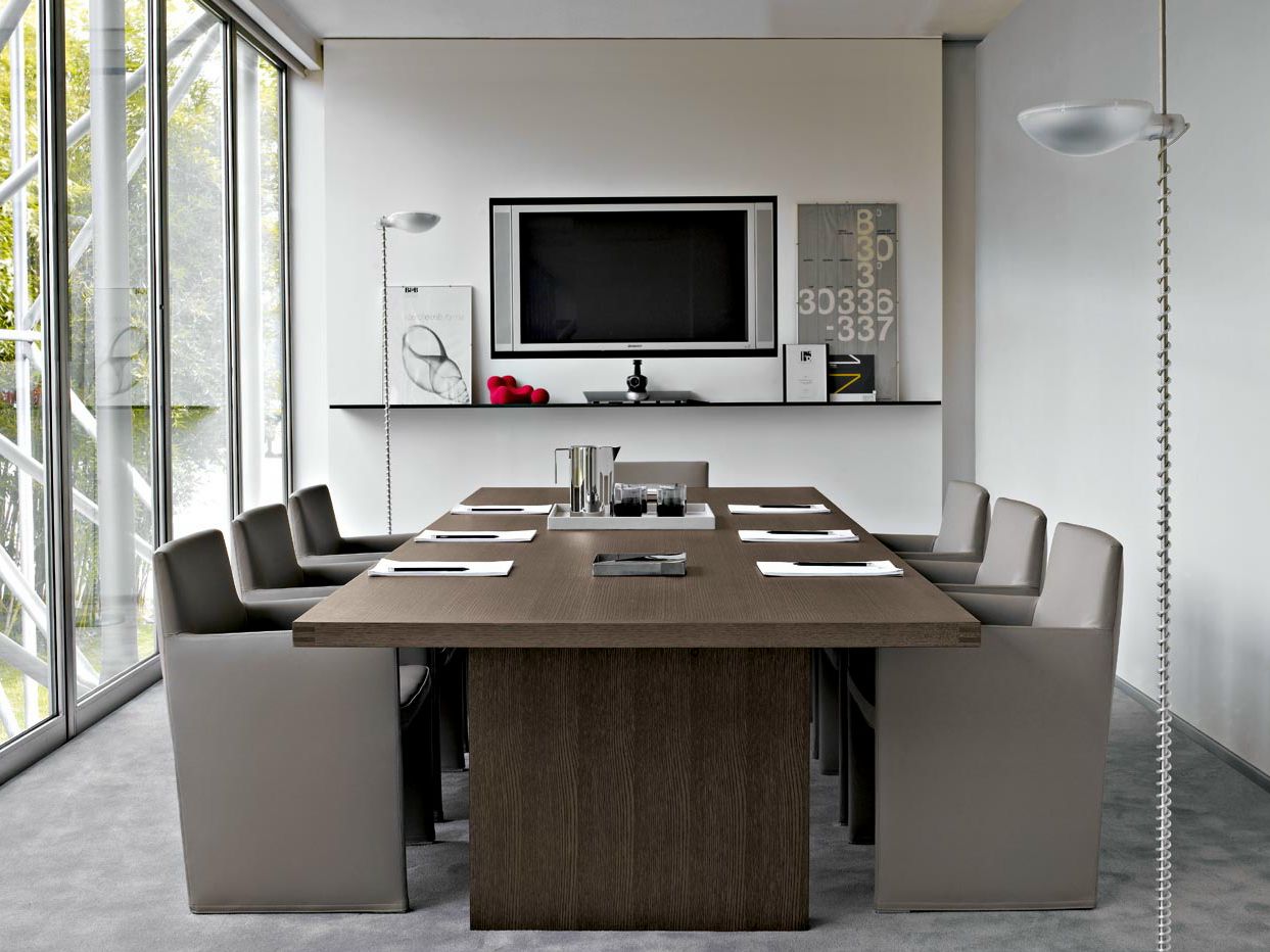 AC EXECUTIVE | Meeting table By B&B Italia Project design Antonio Citterio