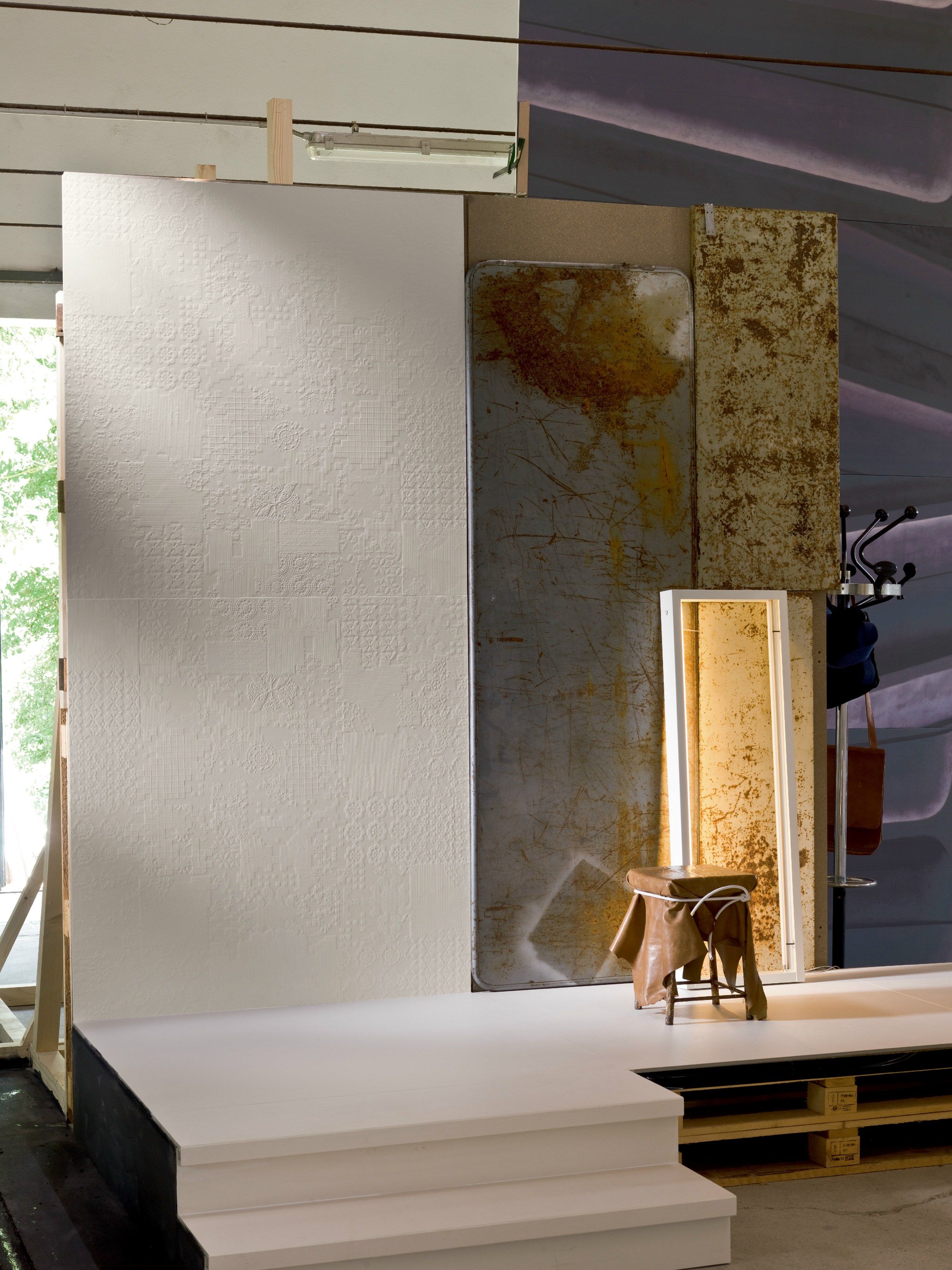 DECHIRER DECOR BIANCO Indoor porcelain stoneware wall/floor tiles By ...