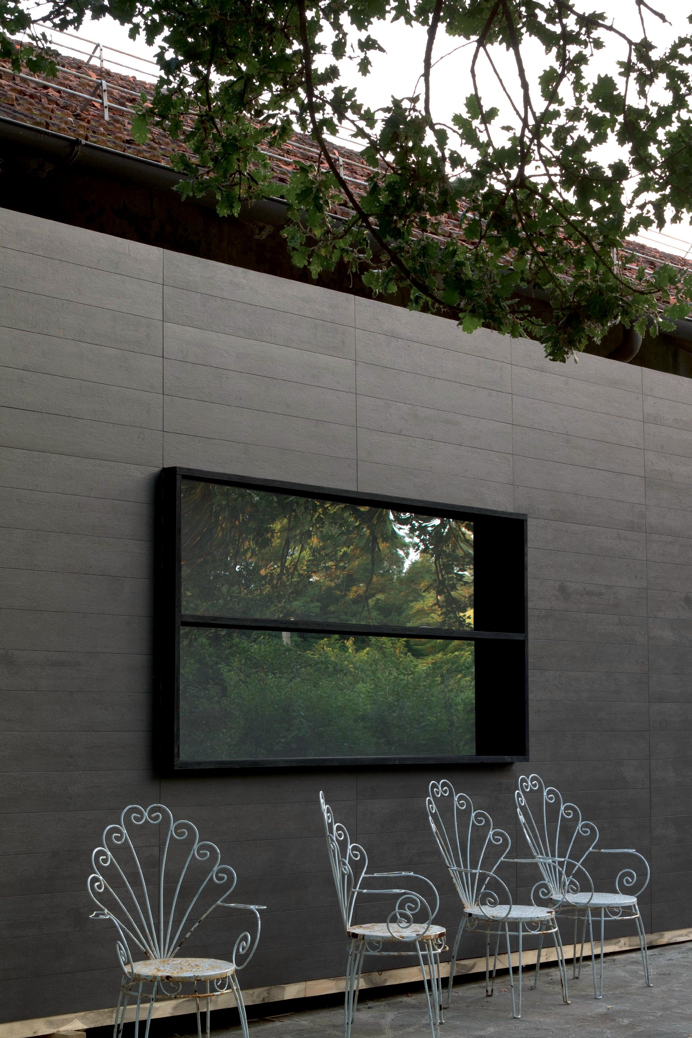 Rivestimento in gres porcellanato FLOW DARK GREY By MUTINA