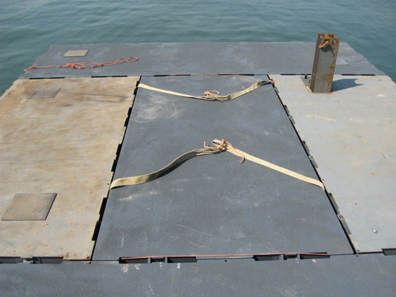 JANSON COUPLE PONTOONS Bridge and modular pontoon By Janson Bridging