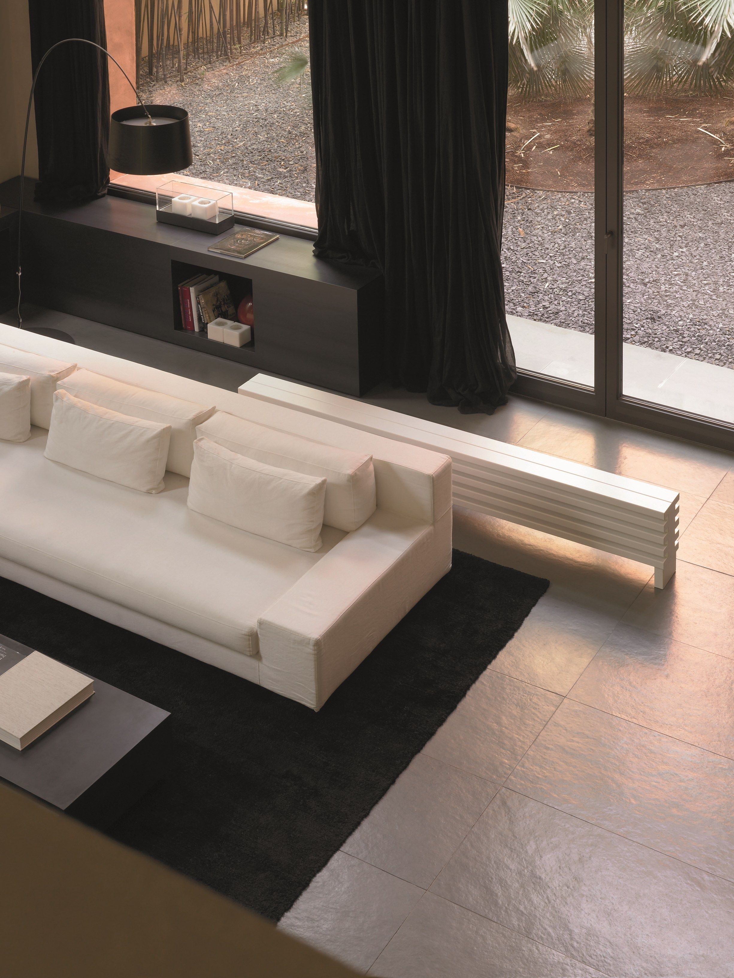 SOHO | Radiateur banc By Tubes Radiatori design Ludovica+Roberto Palomba