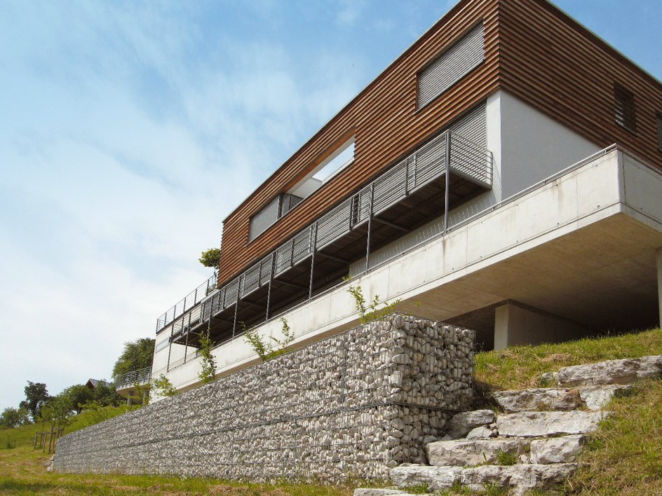 NATURAL STONE BOX Electrically welded mesh Gabion and mesh for river ...