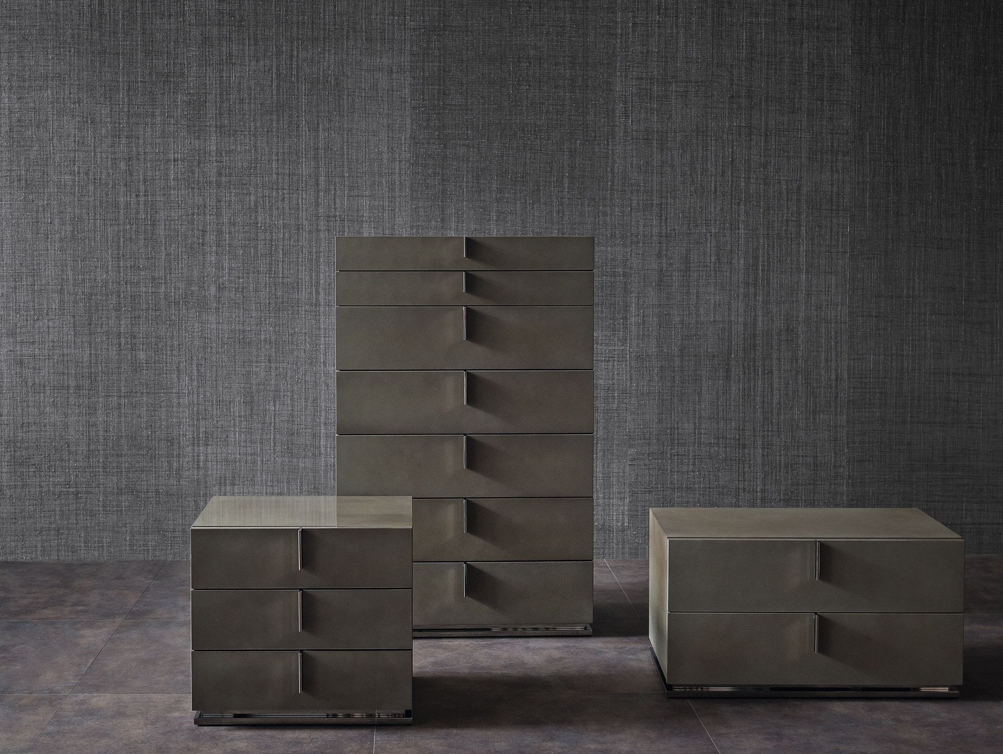 ARI Chest of drawers By Flou | design Mario Dell'Orto, Emanuela Garbin