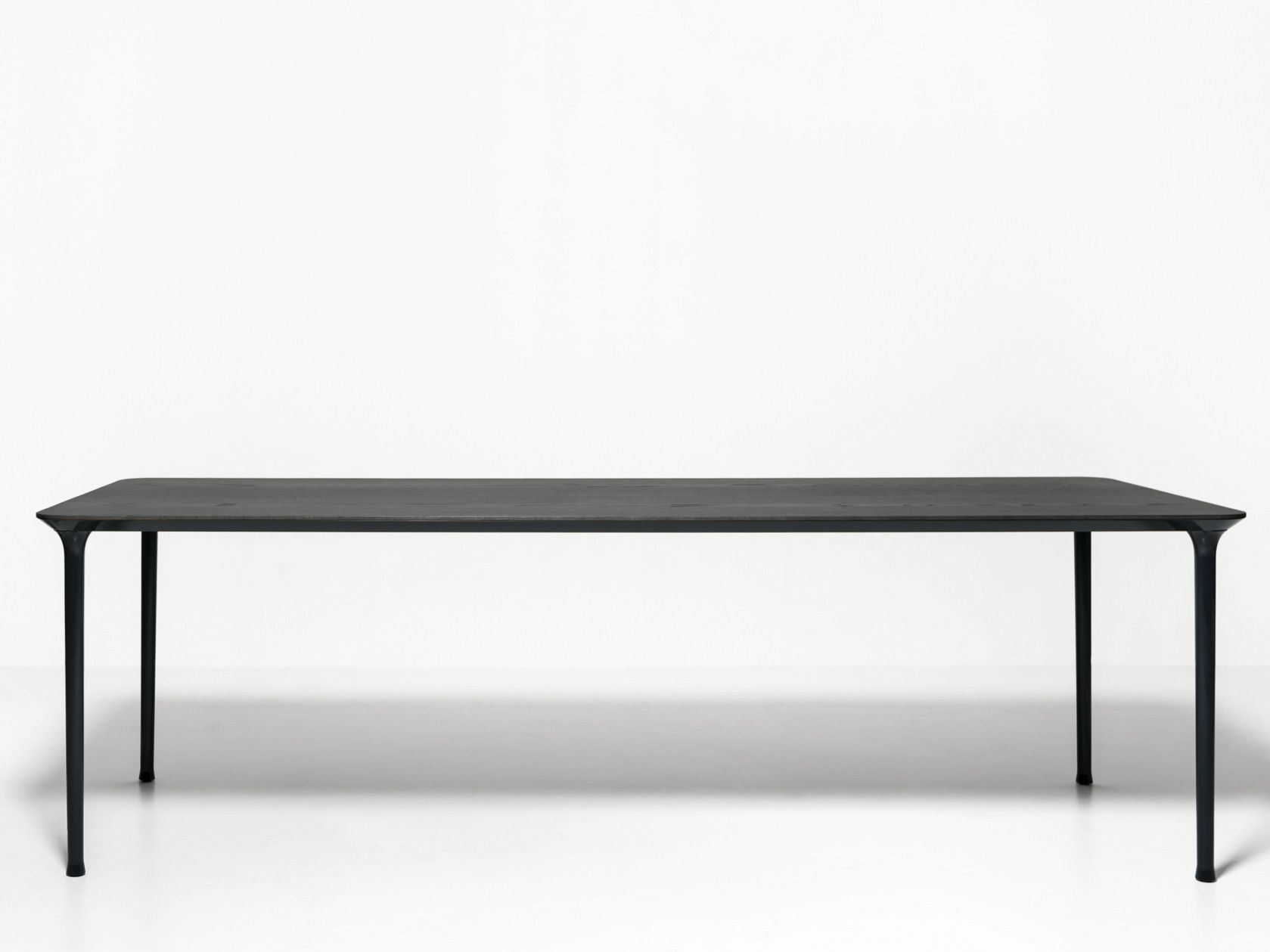 SPINDLE | Rectangular table By Tacchini design Gordon Guillaumier