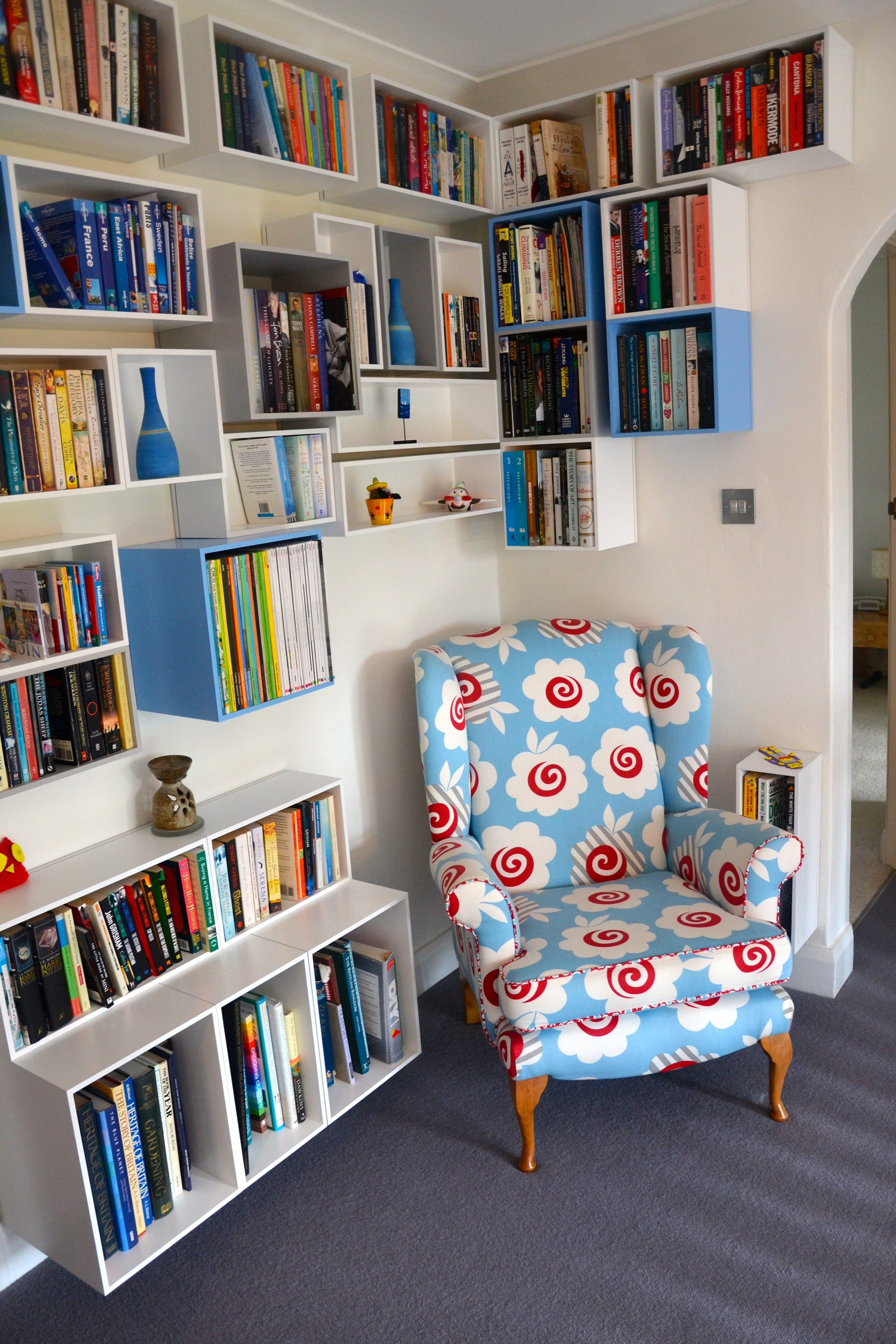 CUBIT Modular book shelves & Customer inspiration By Cubit by Mymito