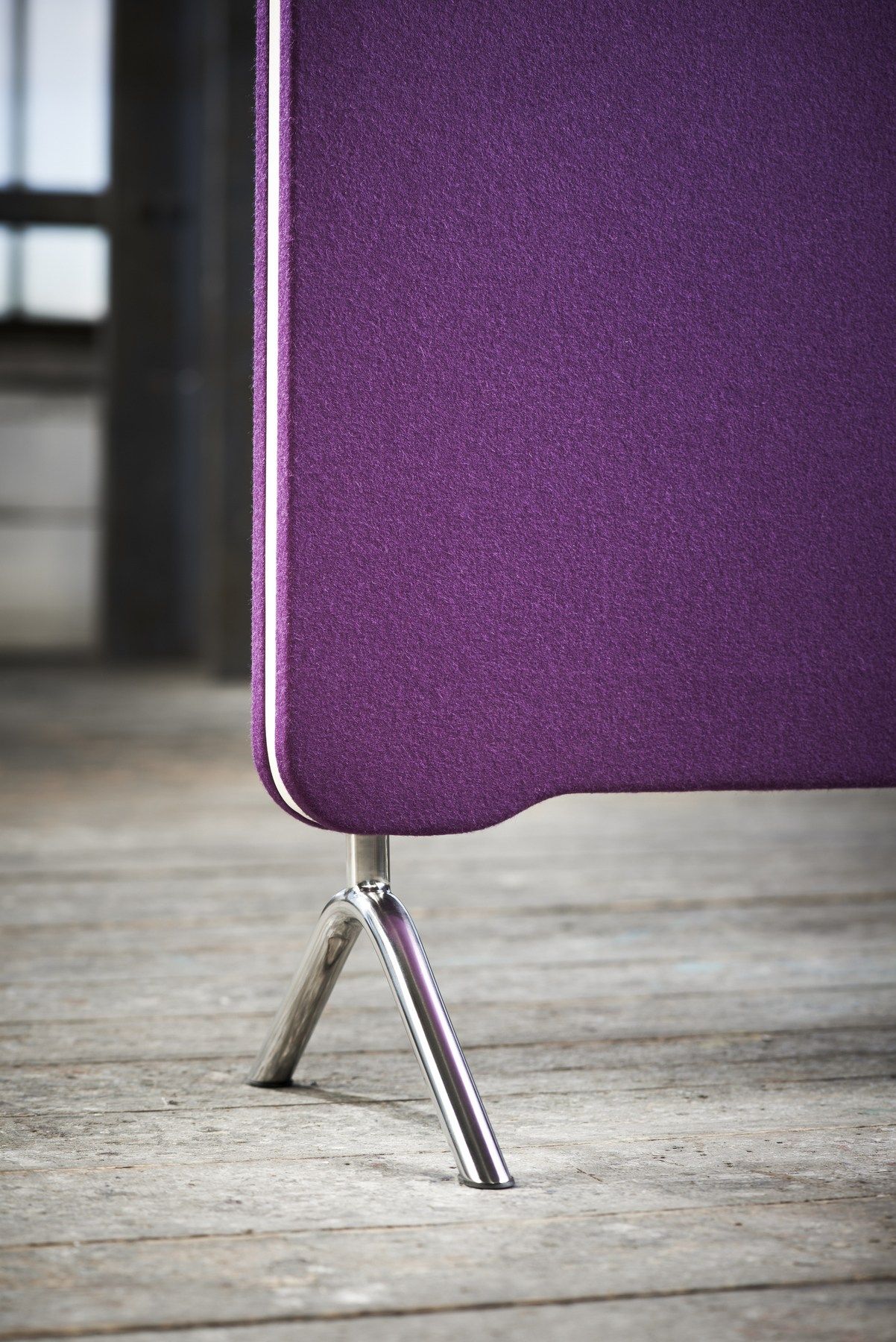 Edge Floor Screen By Lintex design Christian Halleröd