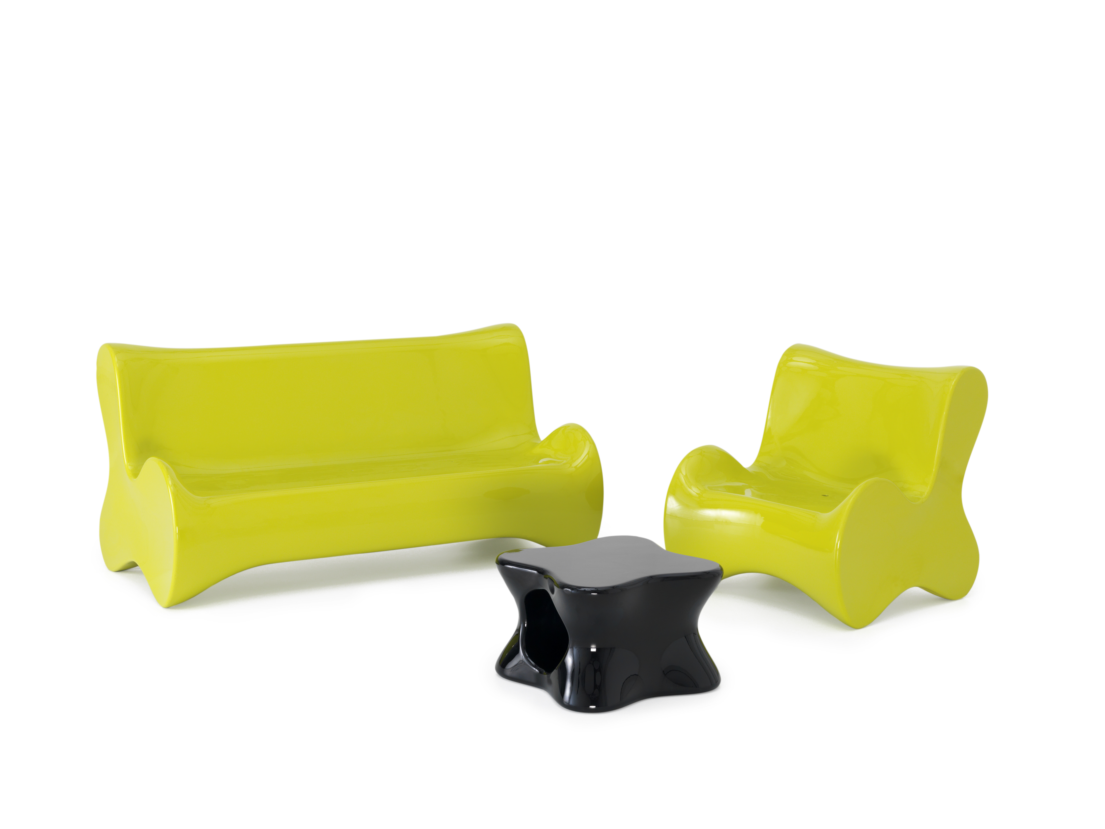 DOUX | Garden side table By VONDOM design Karim Rashid