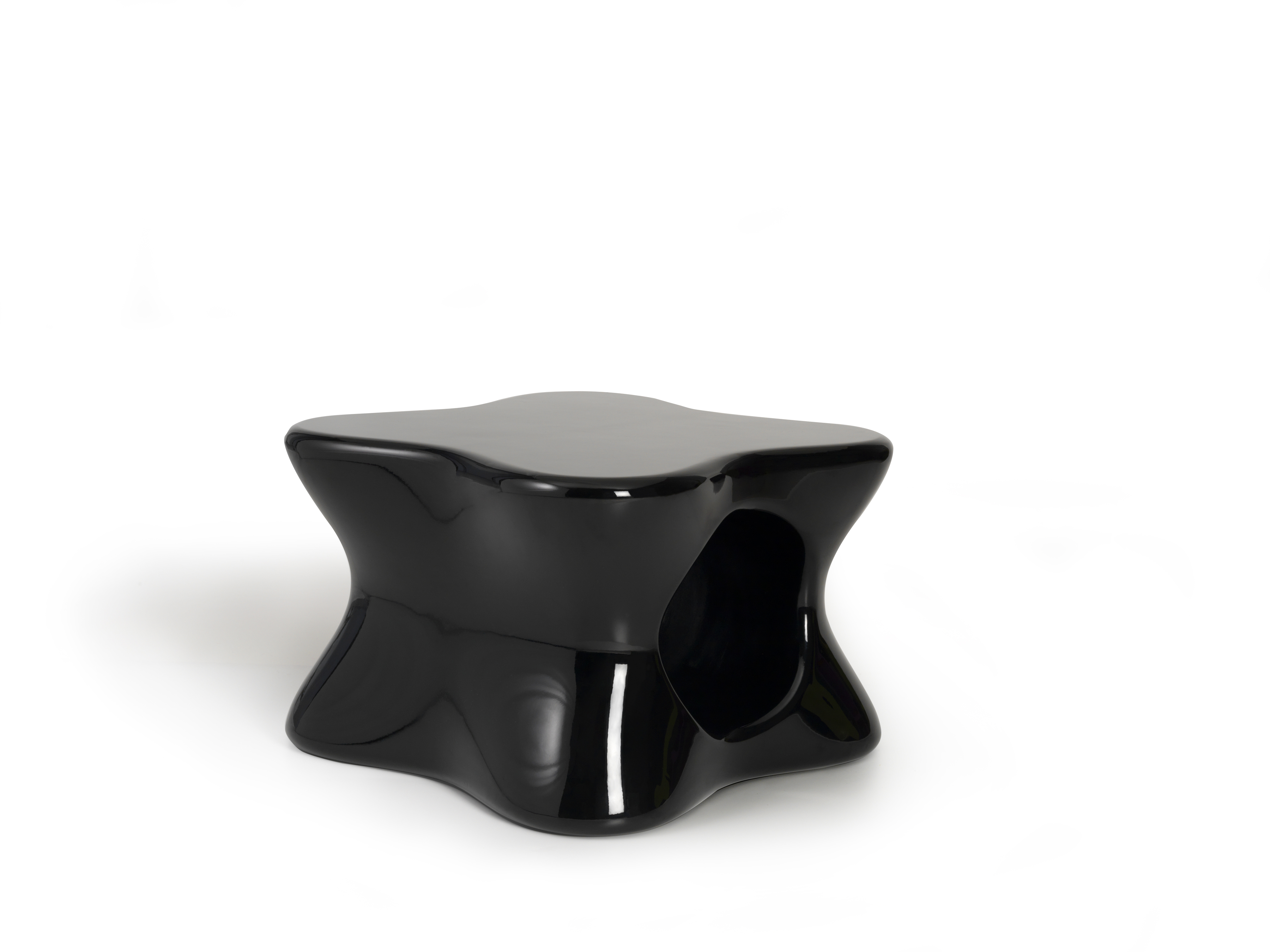 DOUX | Garden side table By VONDOM design Karim Rashid