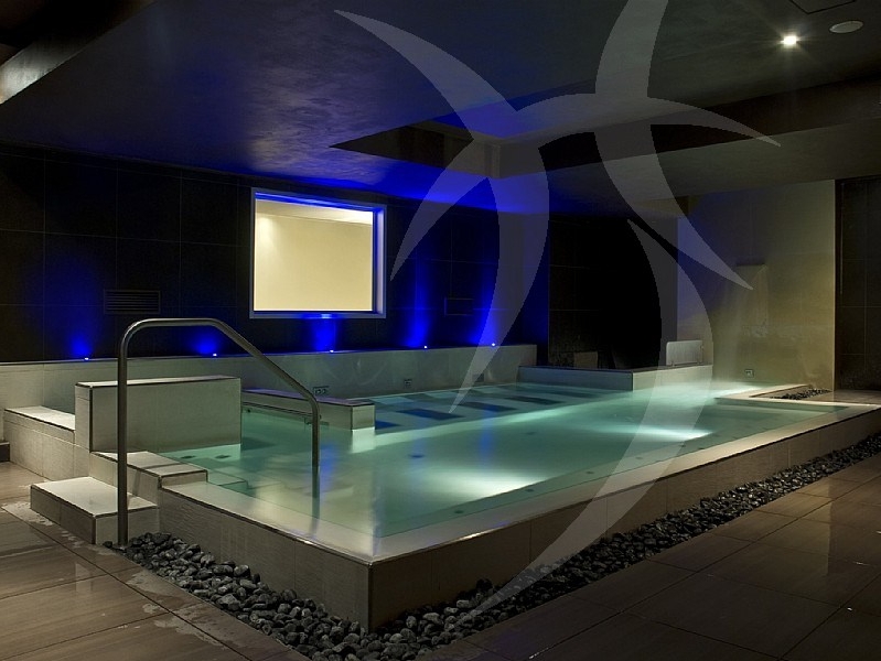 Hydromassage swimming pool By Happy Sauna