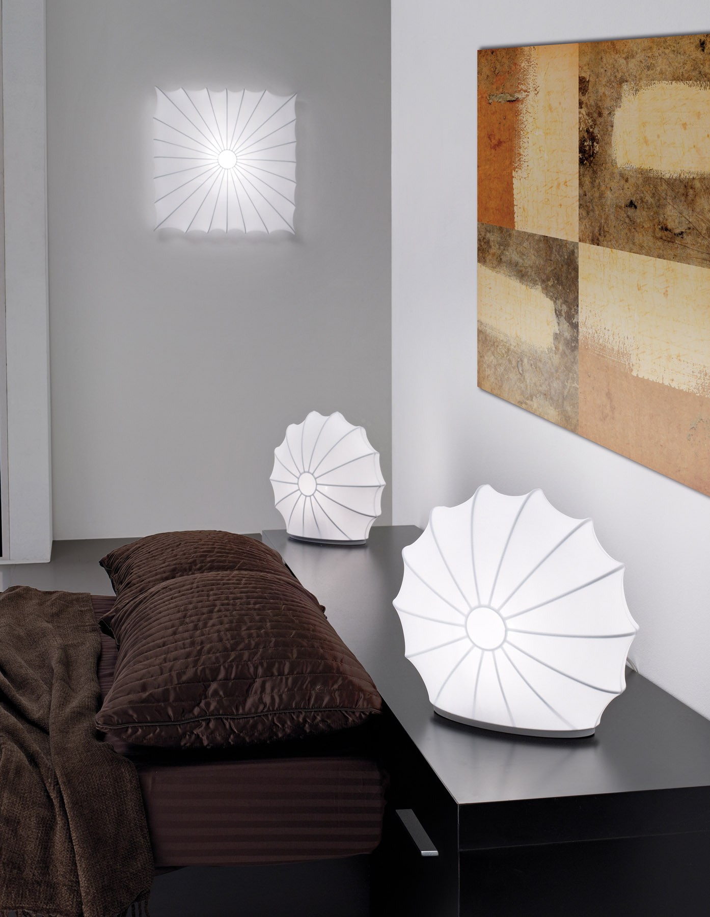 MUSE | Table lamp By AXOLIGHT design Sandro Santantonio