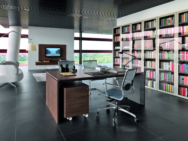 BUSINESS | Office desk By Zalf design Edoardo Gherardi, Roberto Gobbo