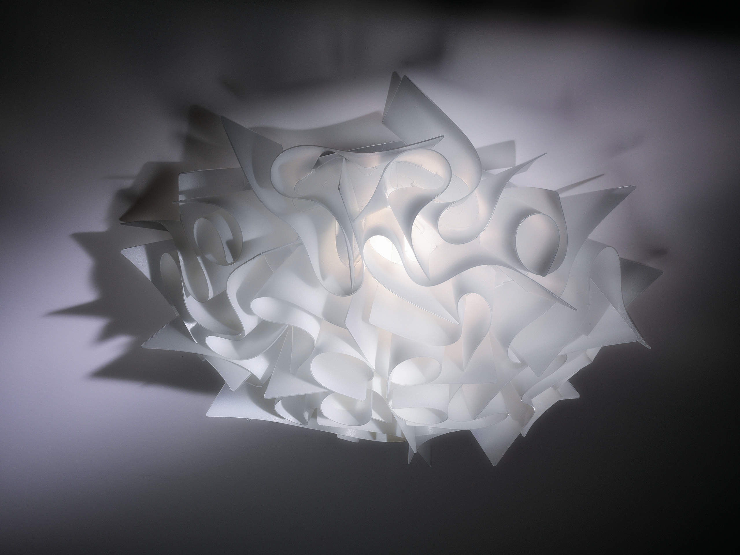 Ceiling lamp VELI By Slamp design Adriano Rachele