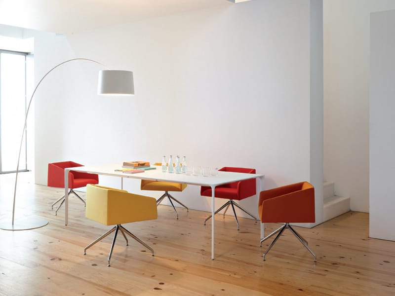 NUUR | Rectangular table By arper design Simon Pengelly