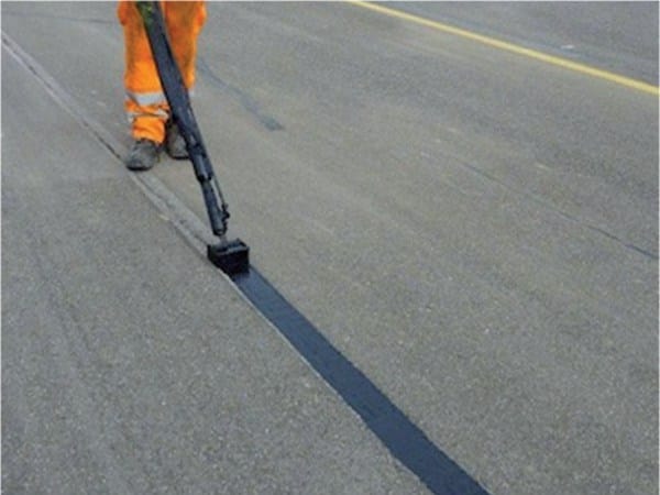 Bitumen and bituminous binder ULTRASEAL By MAGE